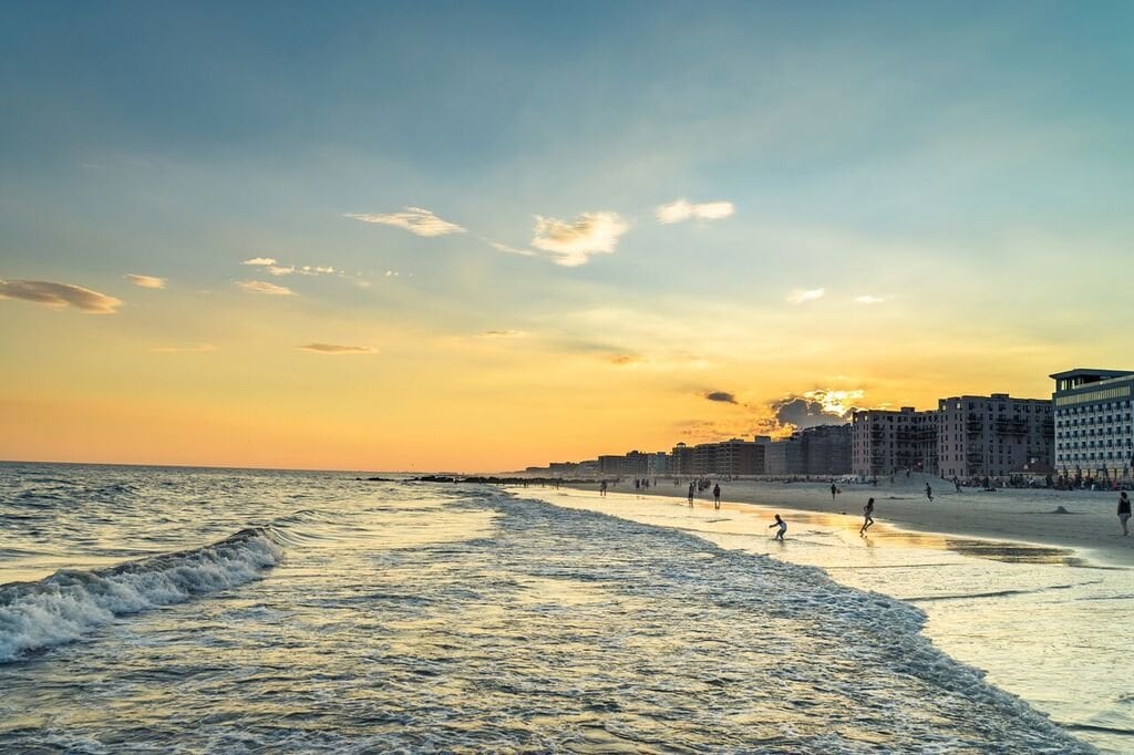 Your Guide to the Hamptons: Sun, Sand, and Style | Explore by Expedia