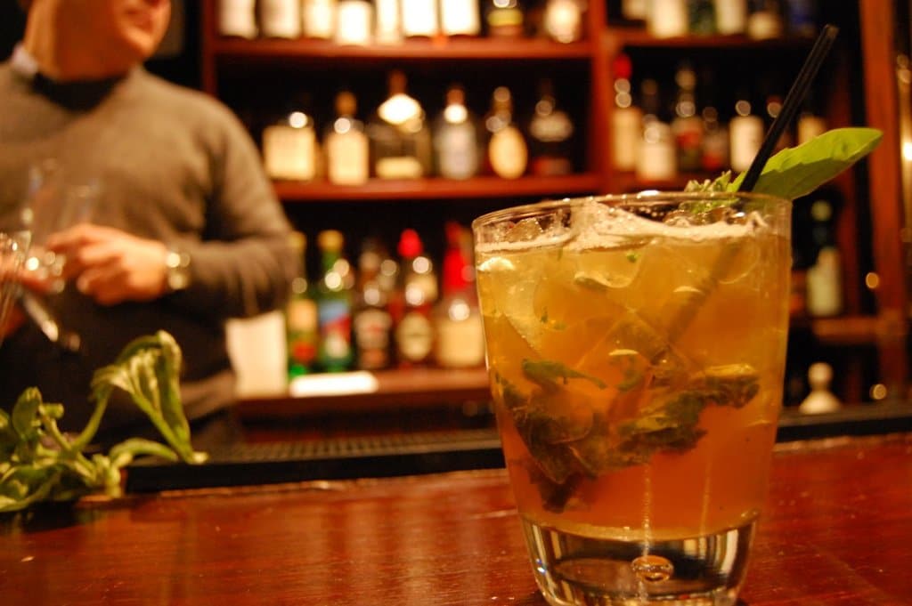 7 of the Greatest Drinks From Around the World | Explore by Expedia
