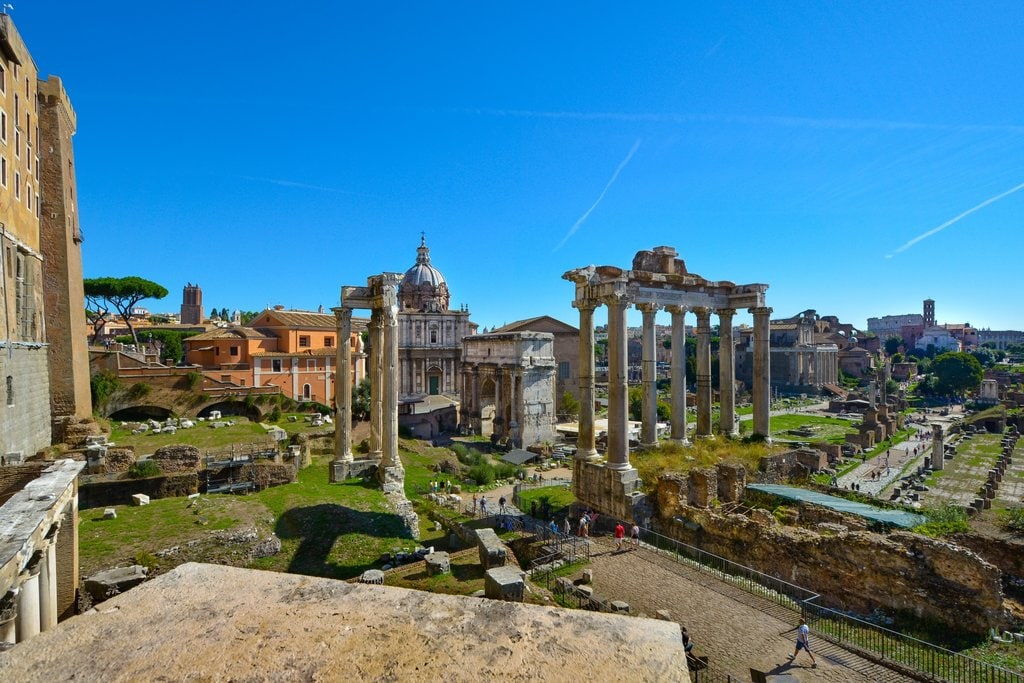 Visita el Foro Romano y vive la historia | Explore de Expedia