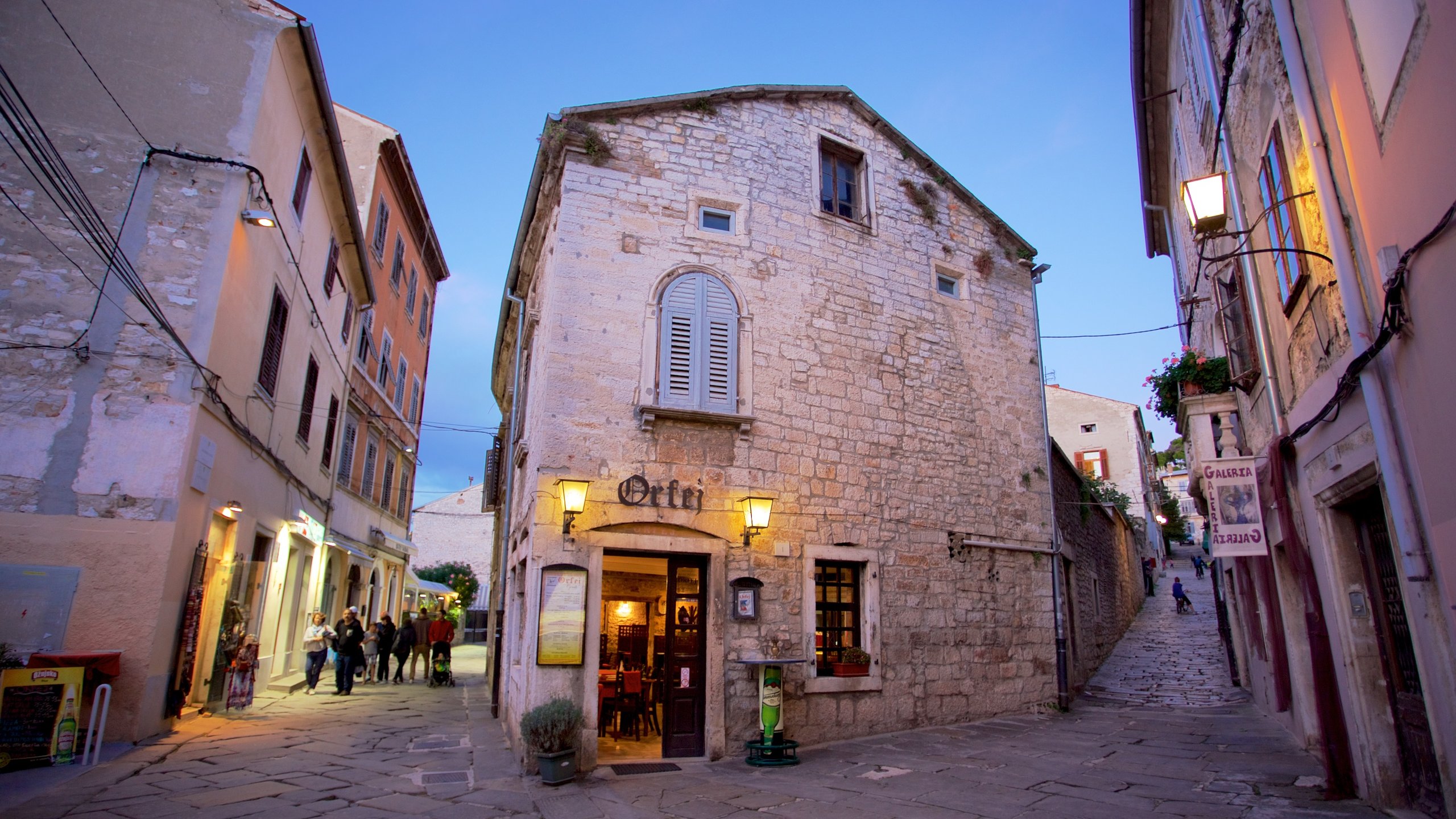 Stinjan Travel Guide: Best of Stinjan, Pula Travel 2024 | Expedia.co.uk