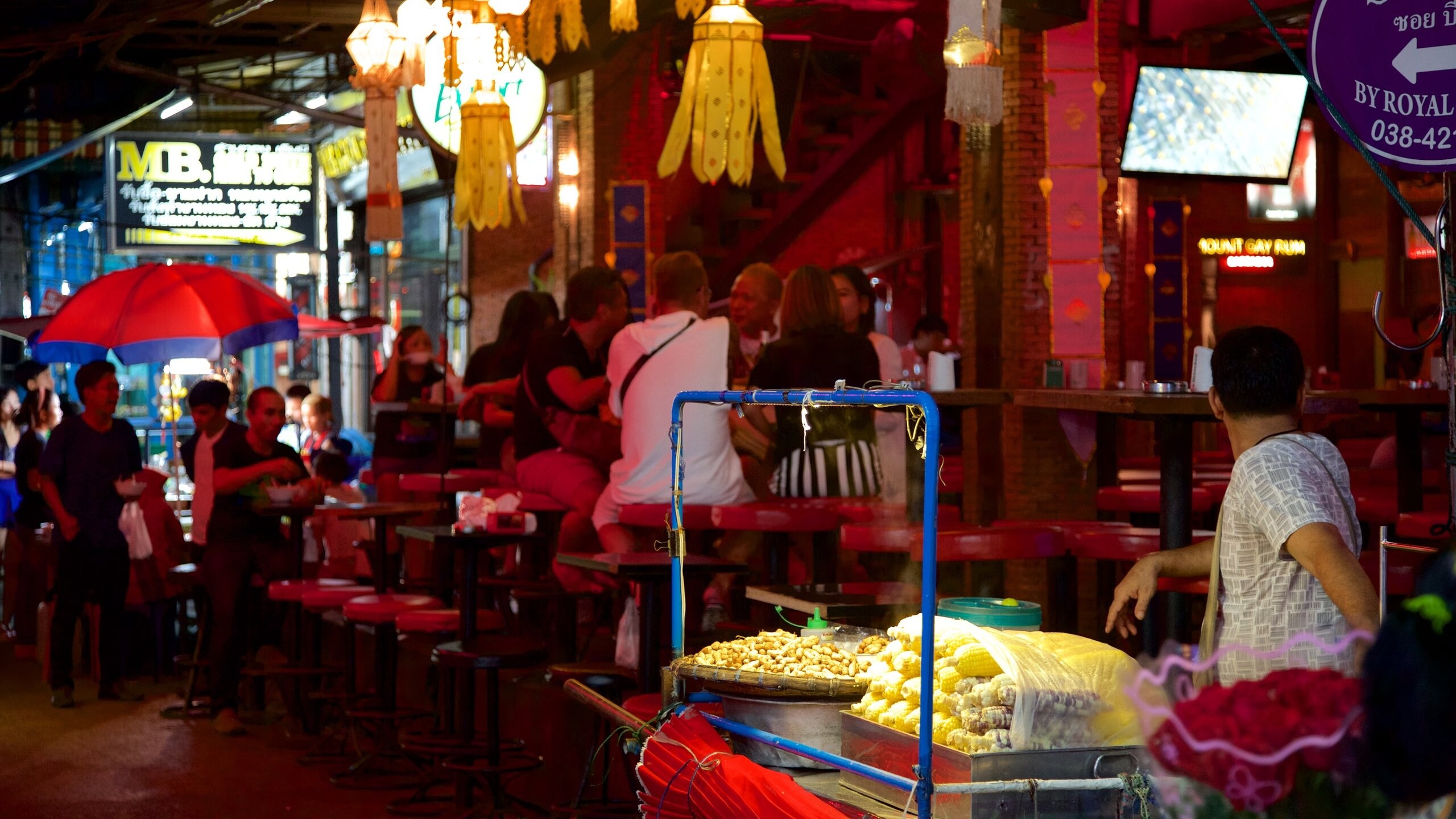 Walking Street Tours - Book Now | Expedia