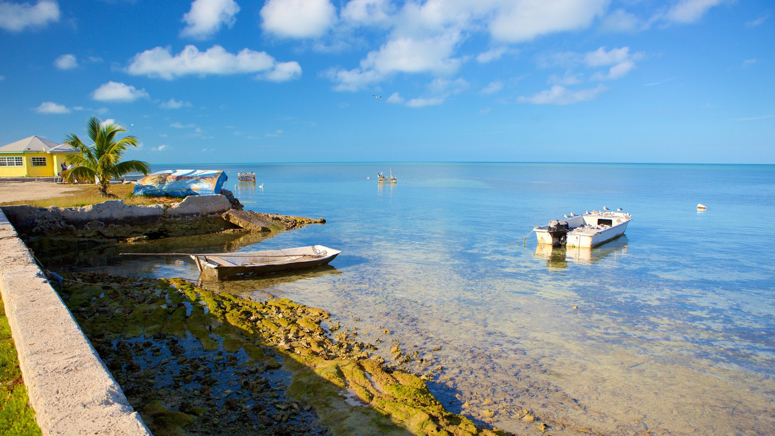West End Grand Bahama Village