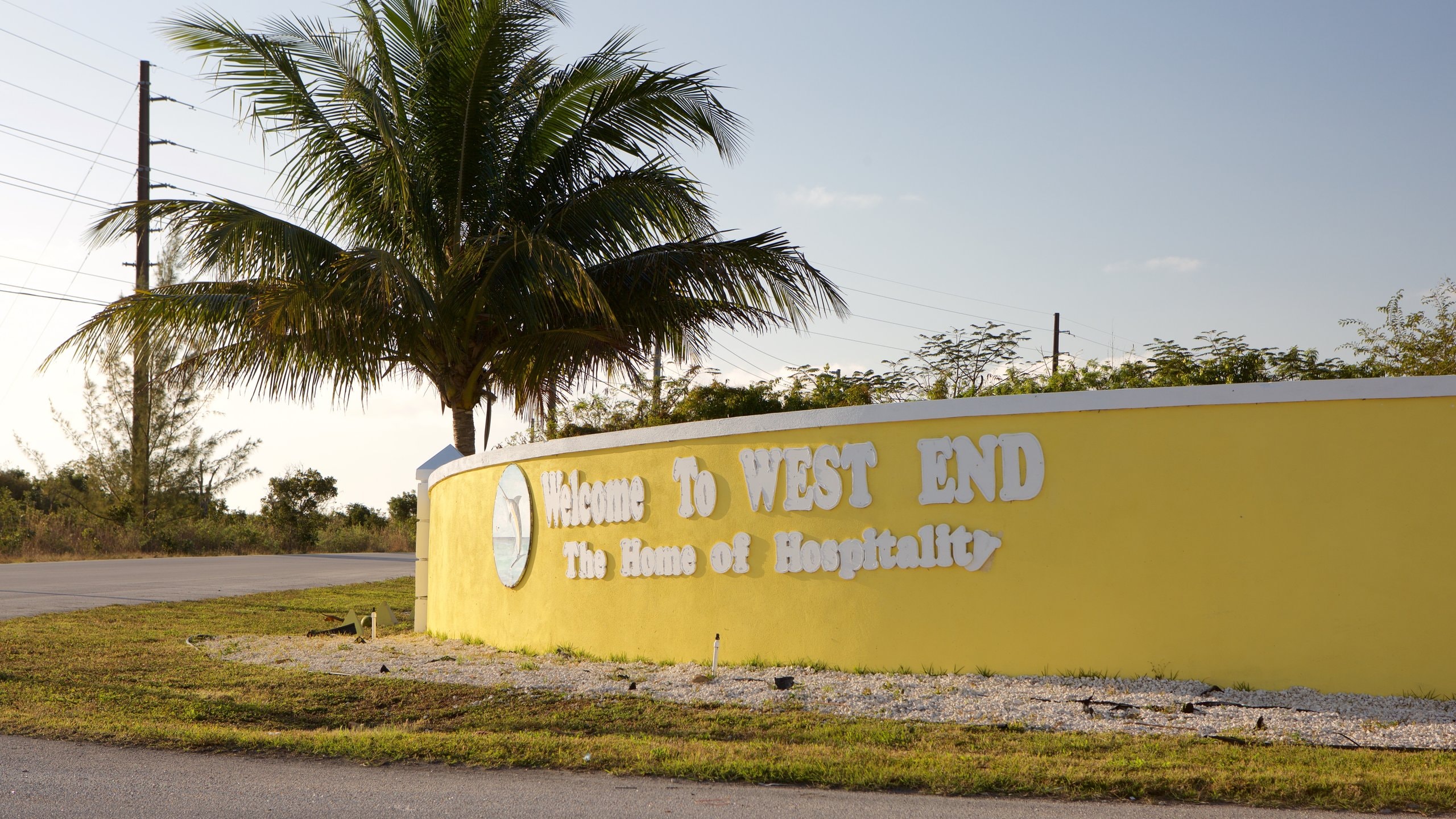 West End Grand Bahama Village