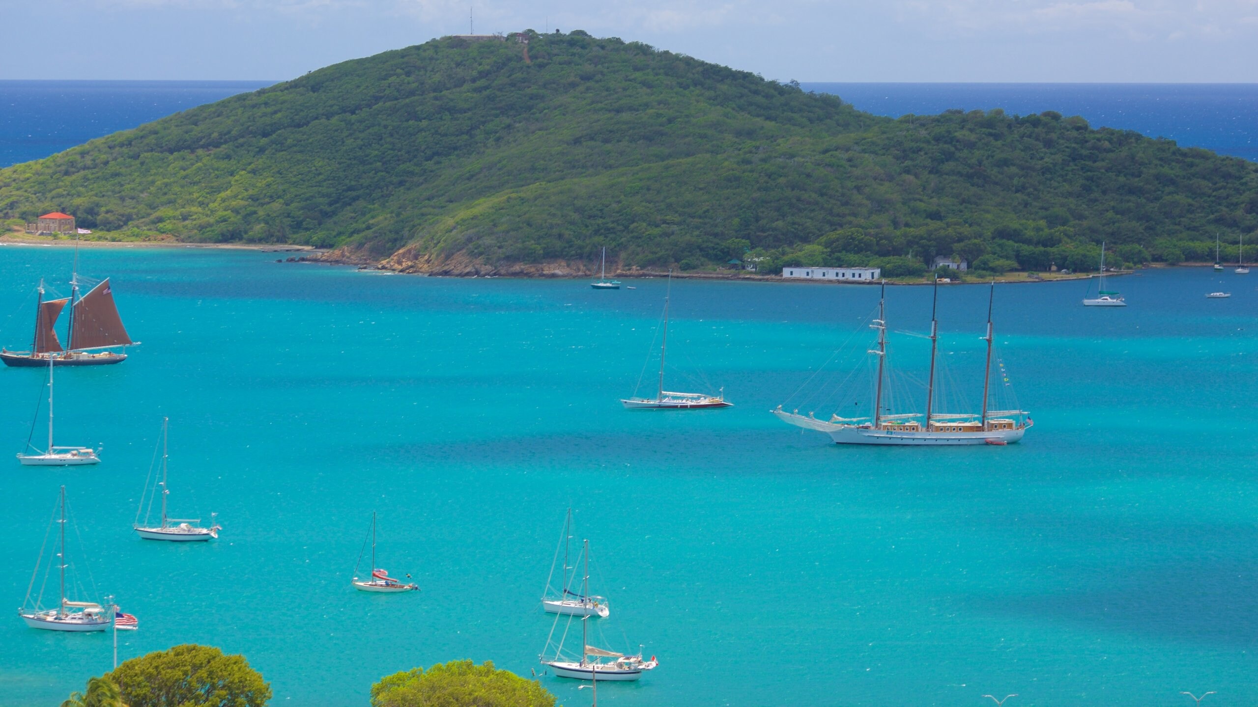 Blackbeards Beach St Thomas