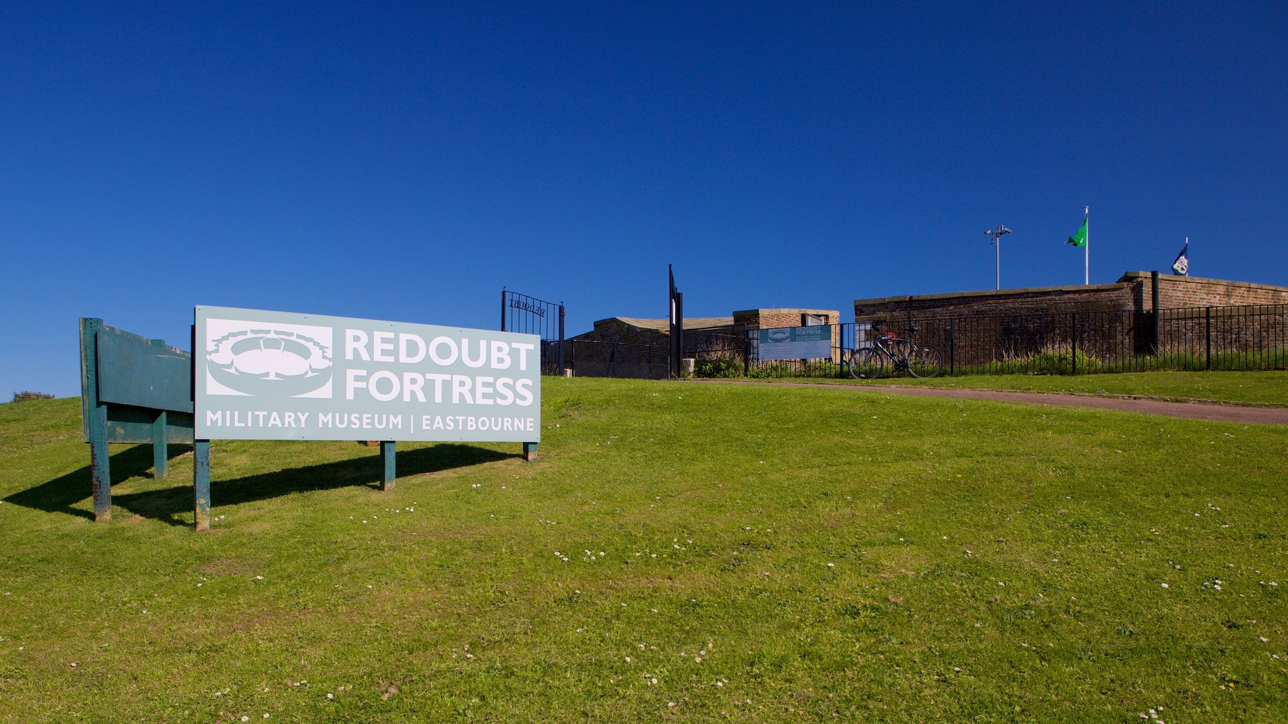 Redoubt Fortress and Military Museum, Eastbourne holiday accommodation ...