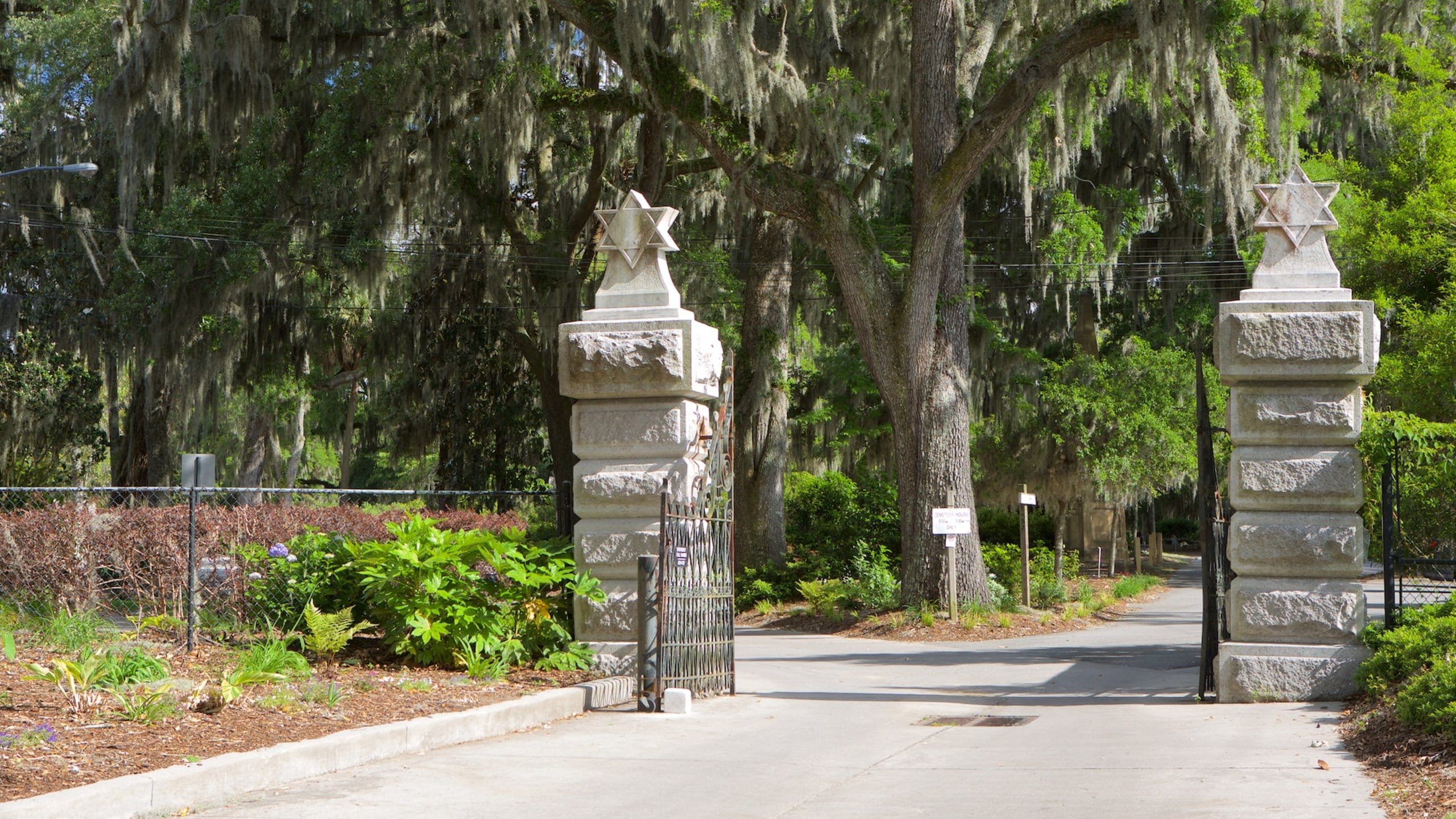 Bonaventure Cemetery Entrance
