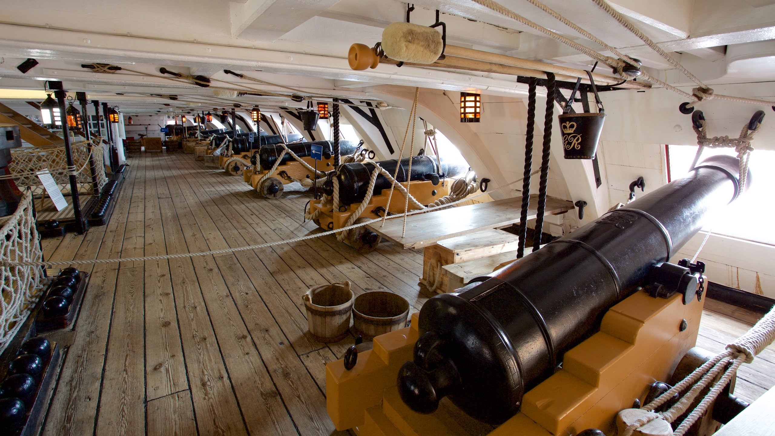 Interno Hms Victory HMS Victory Wikipedia