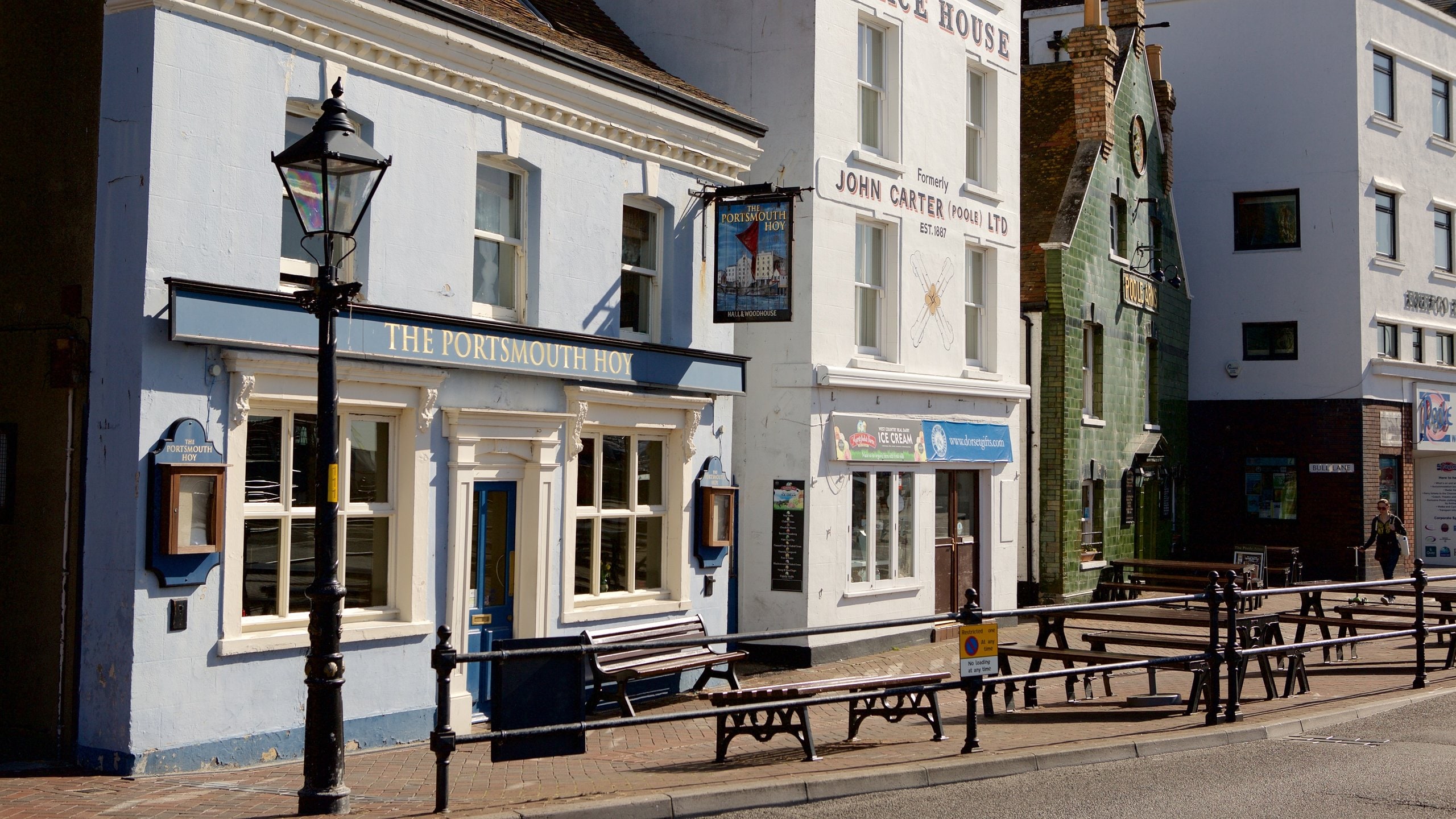 TOP Hotels with Entertainment in Poole for 2021 | Expedia.co.uk