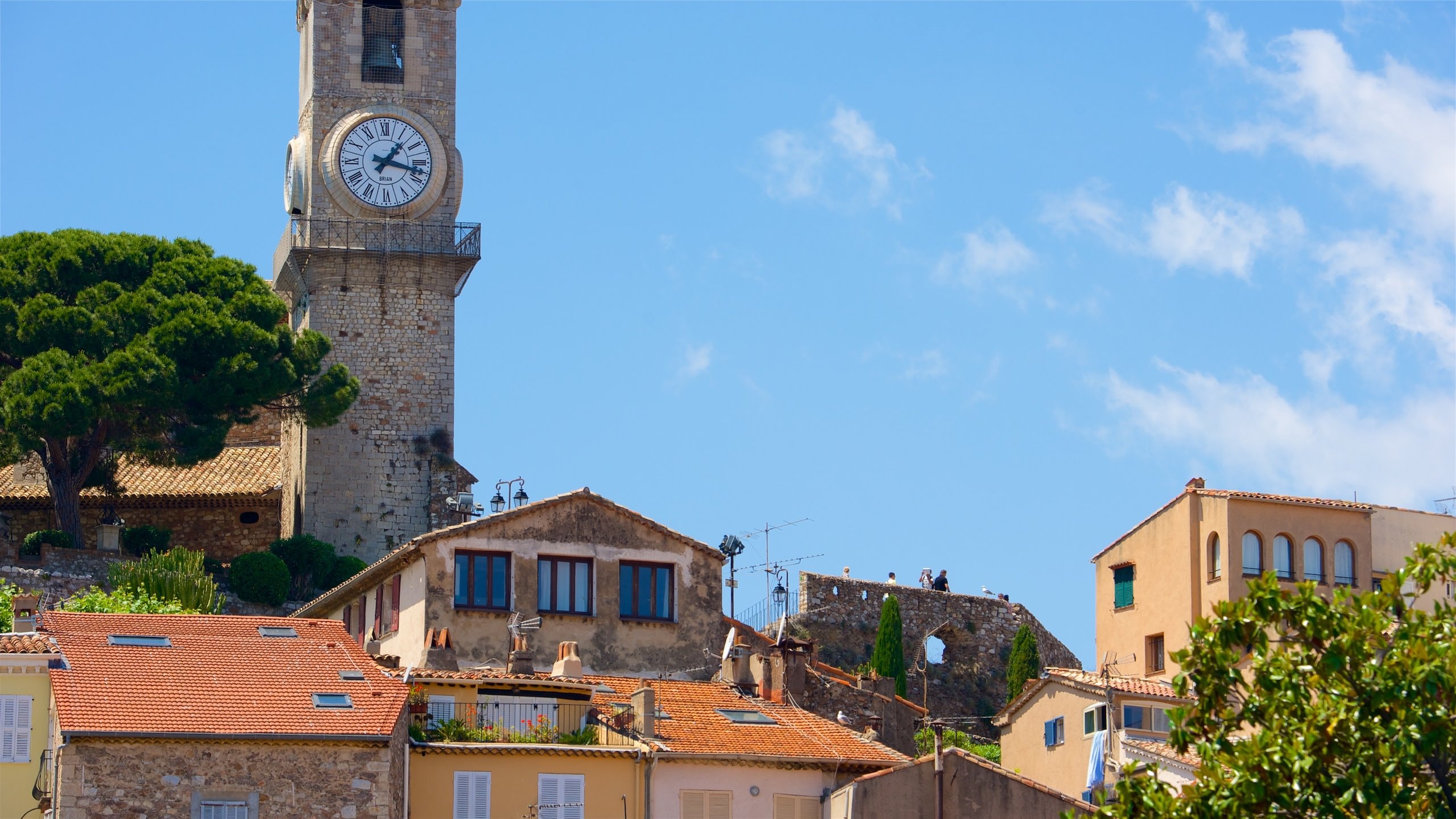 Notre Dame d'Esperance Church in Cannes City Centre | Expedia.co.uk