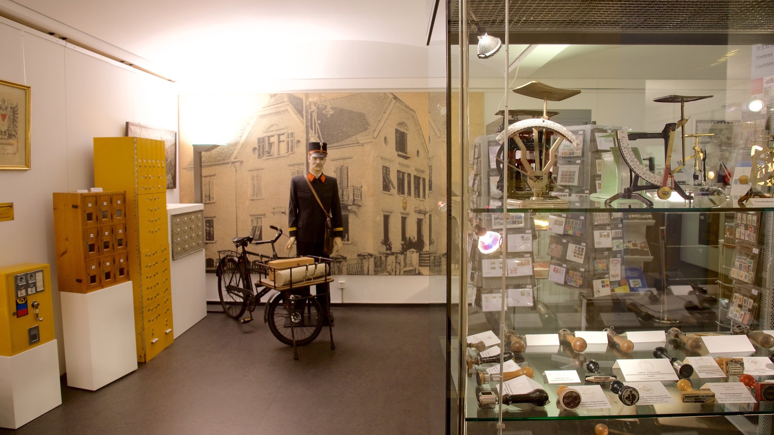 Postage Stamp Museum, ファドゥーツのバケーションレンタル : 一軒家 & その他多数 | Vrbo