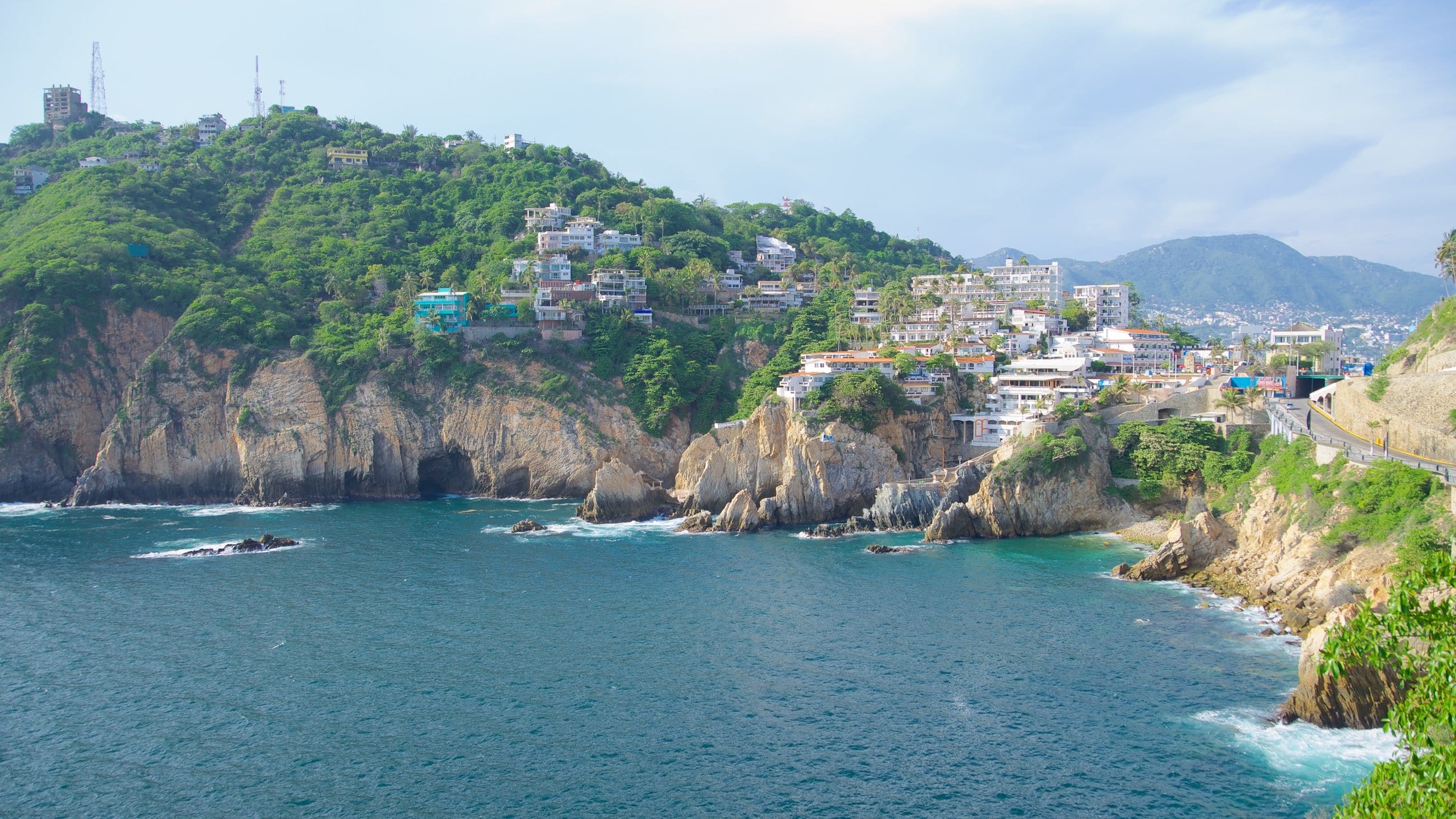 La Quebrada Cliffs, Acapulco Vacation Rentals: house rentals & more | Vrbo