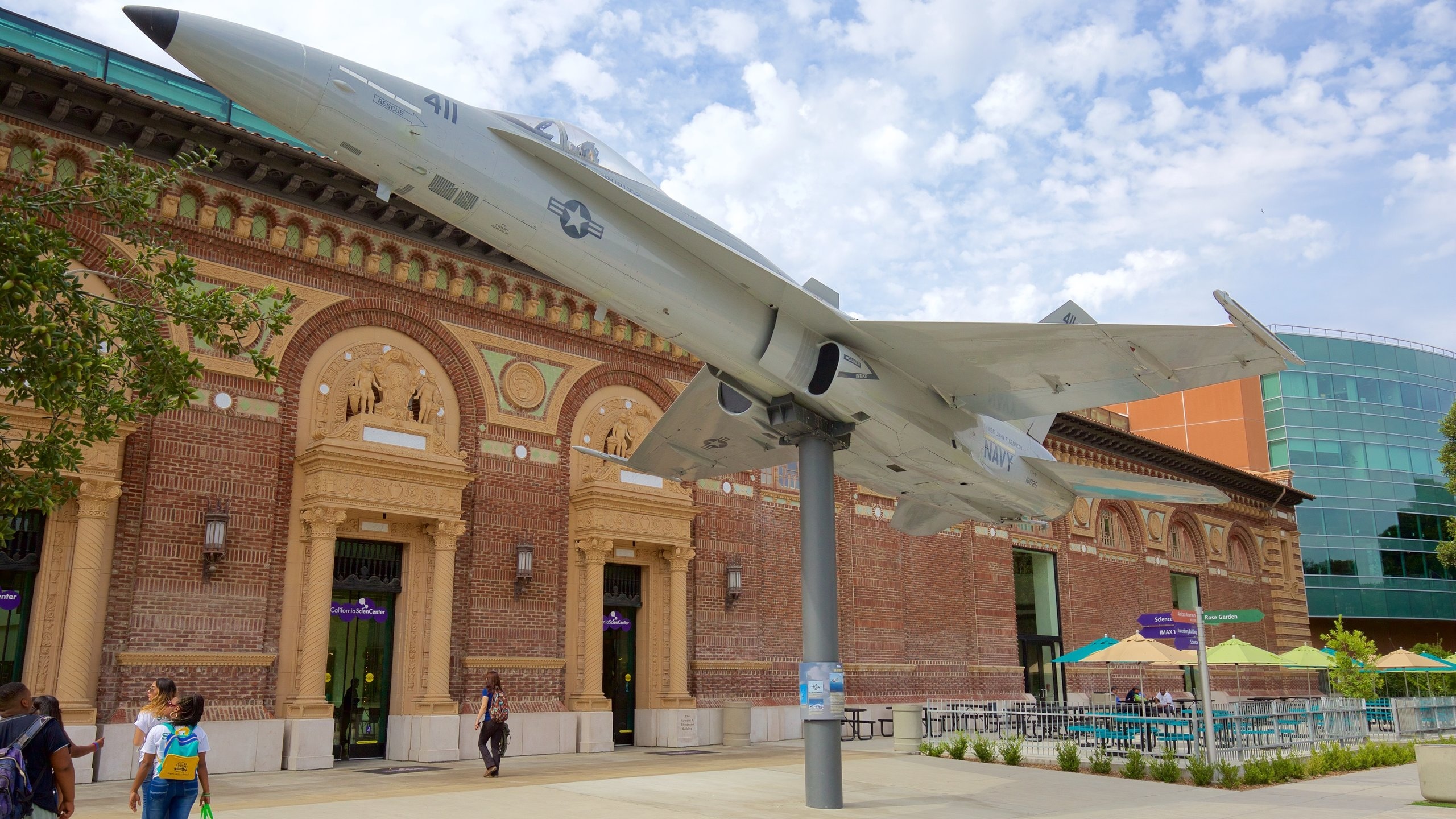 California Science Center, Los Angeles Vacation Rentals: house rentals ...