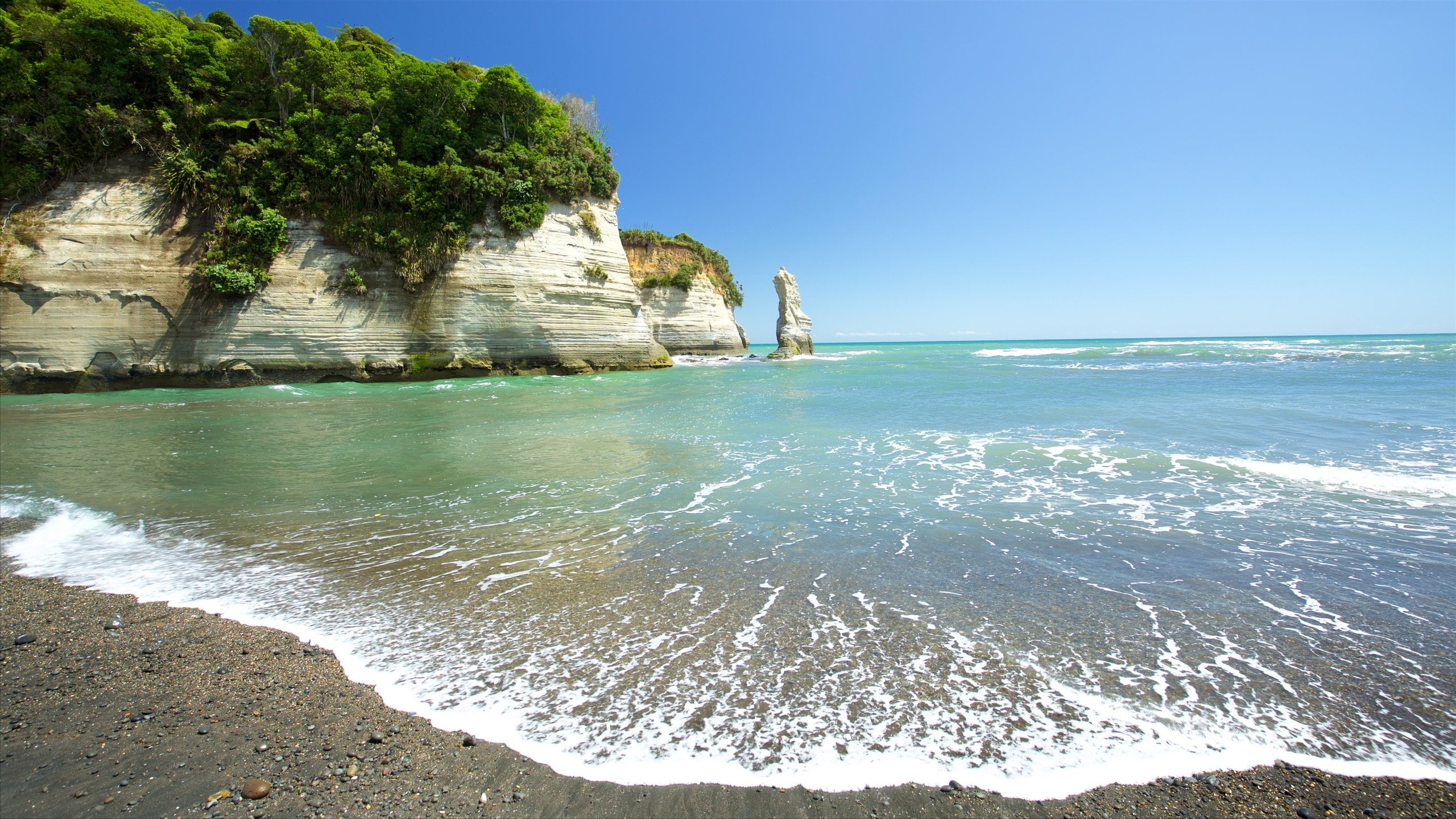 Top 20 Urenui beach holiday homes from NZ$ 97/night | Bookabach
