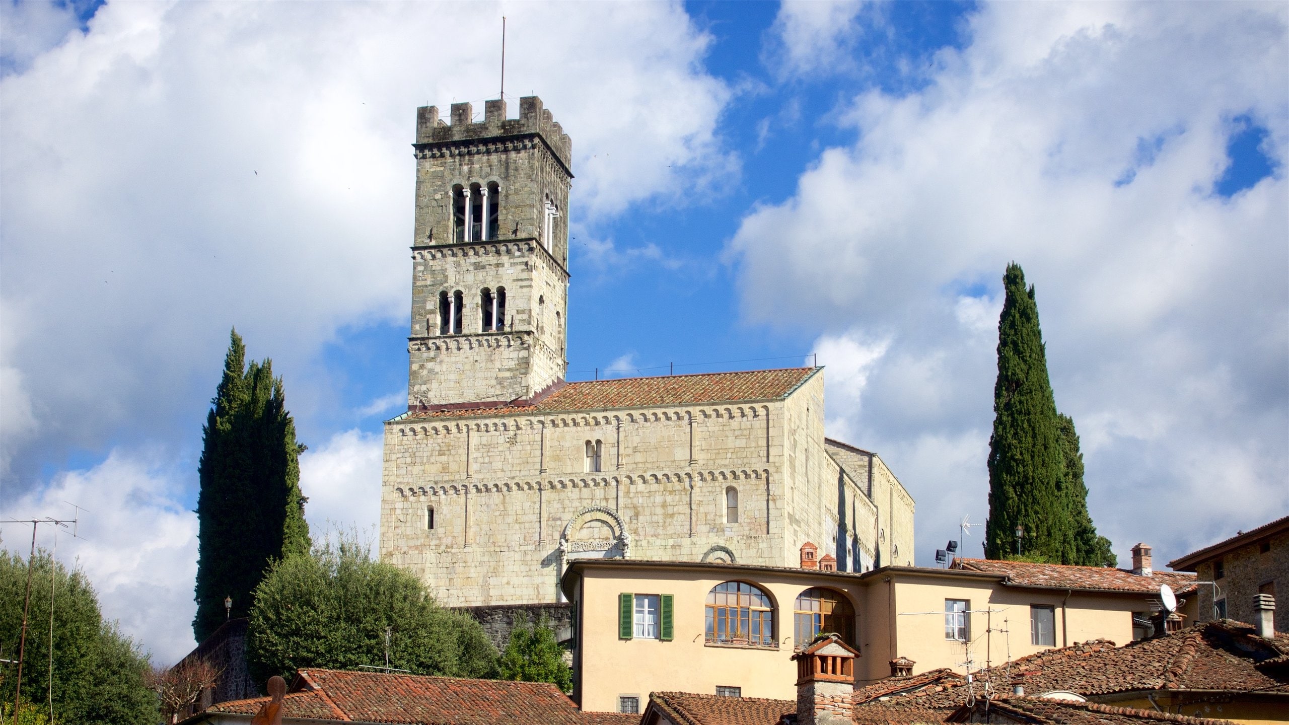 Barga, IT Vacation Rentals: house rentals & more | Vrbo