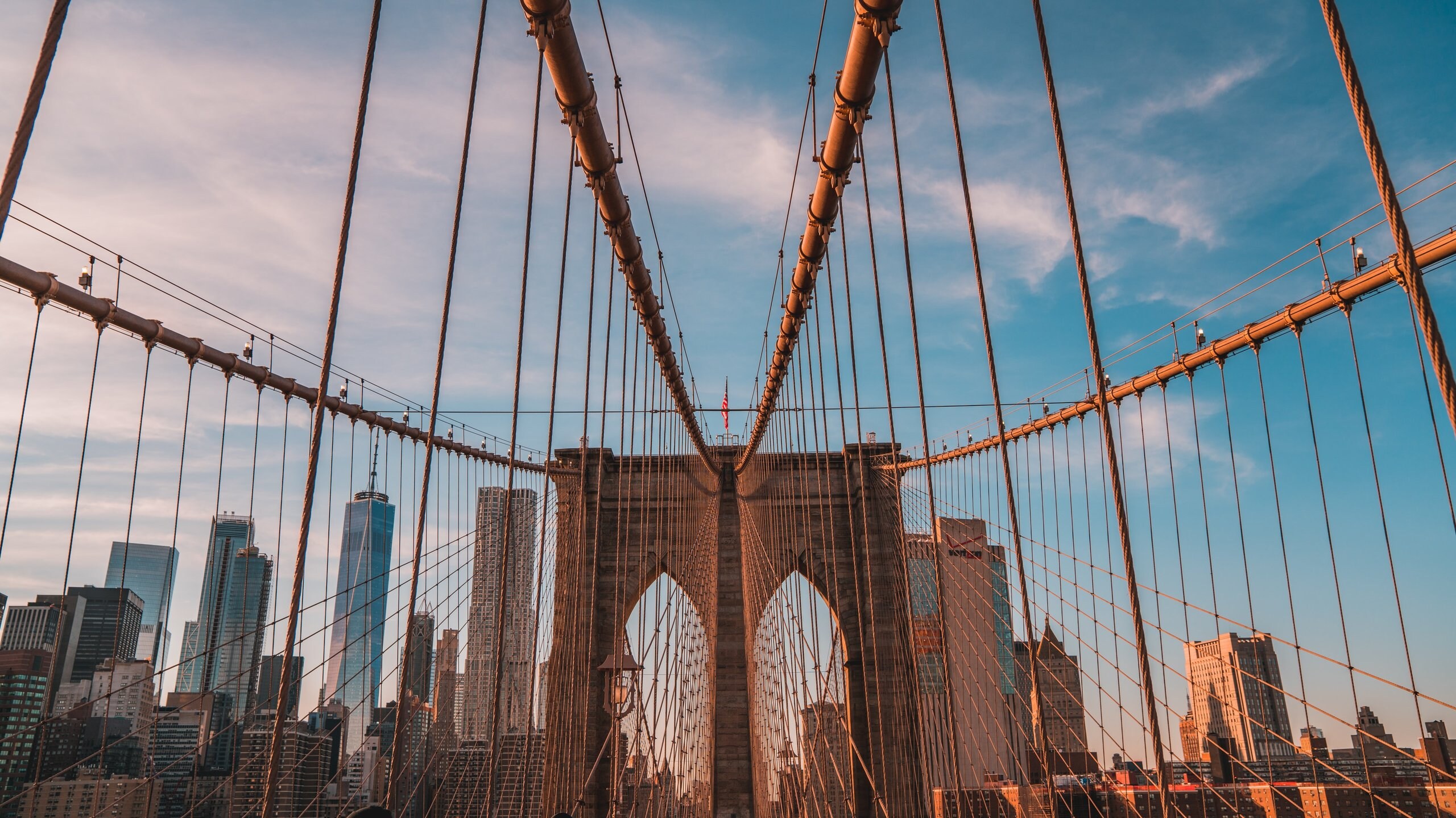 Your Guide to Walking the Brooklyn Bridge | Explore by Expedia