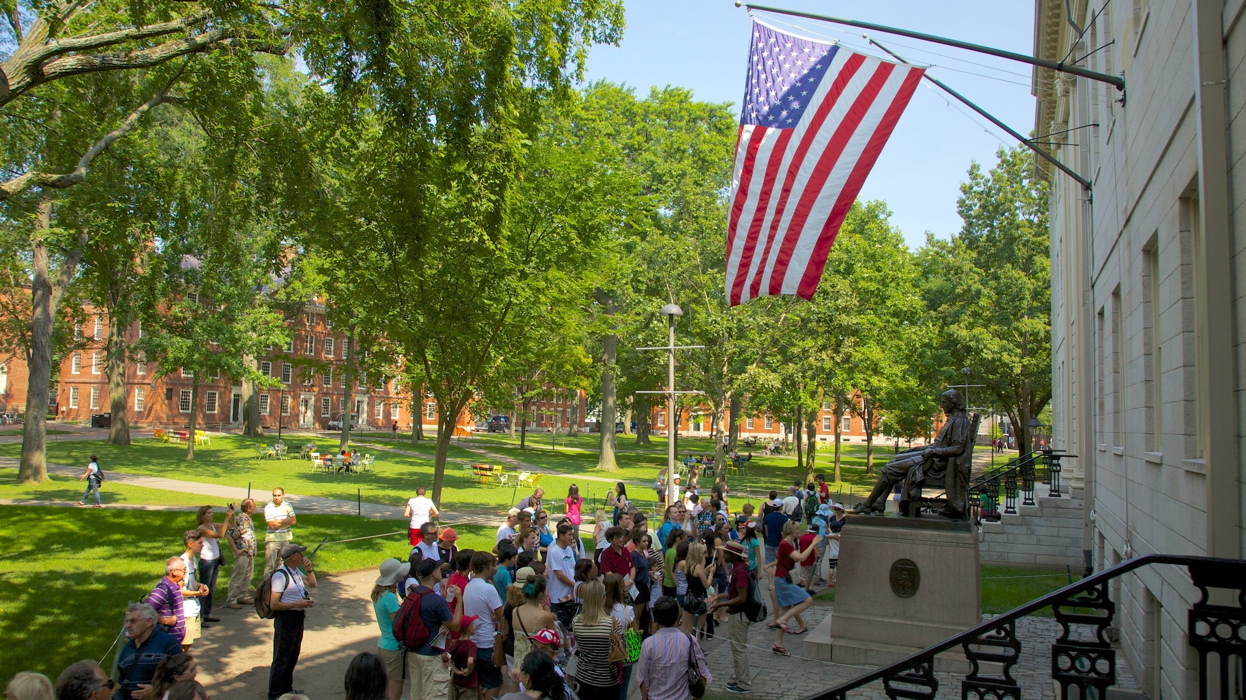 Visita Universidad de Harvard en Lower Allston - Tours & Actividades ...