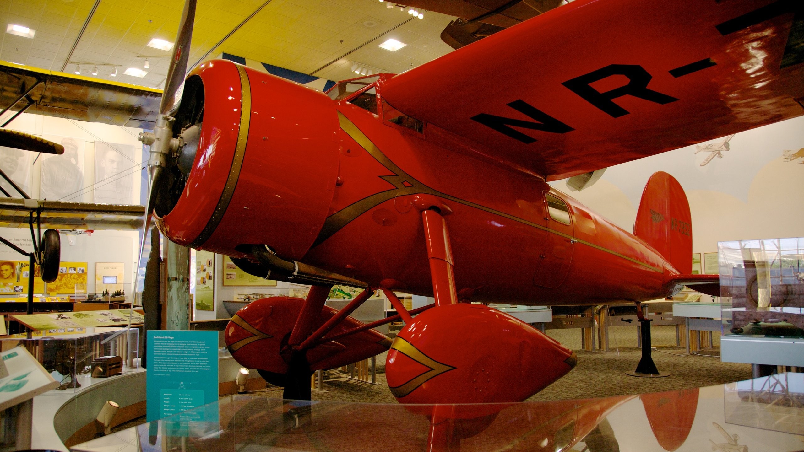 Musée de l'Air et de l'Espace Smithsonian National : Secteur Southwest ...