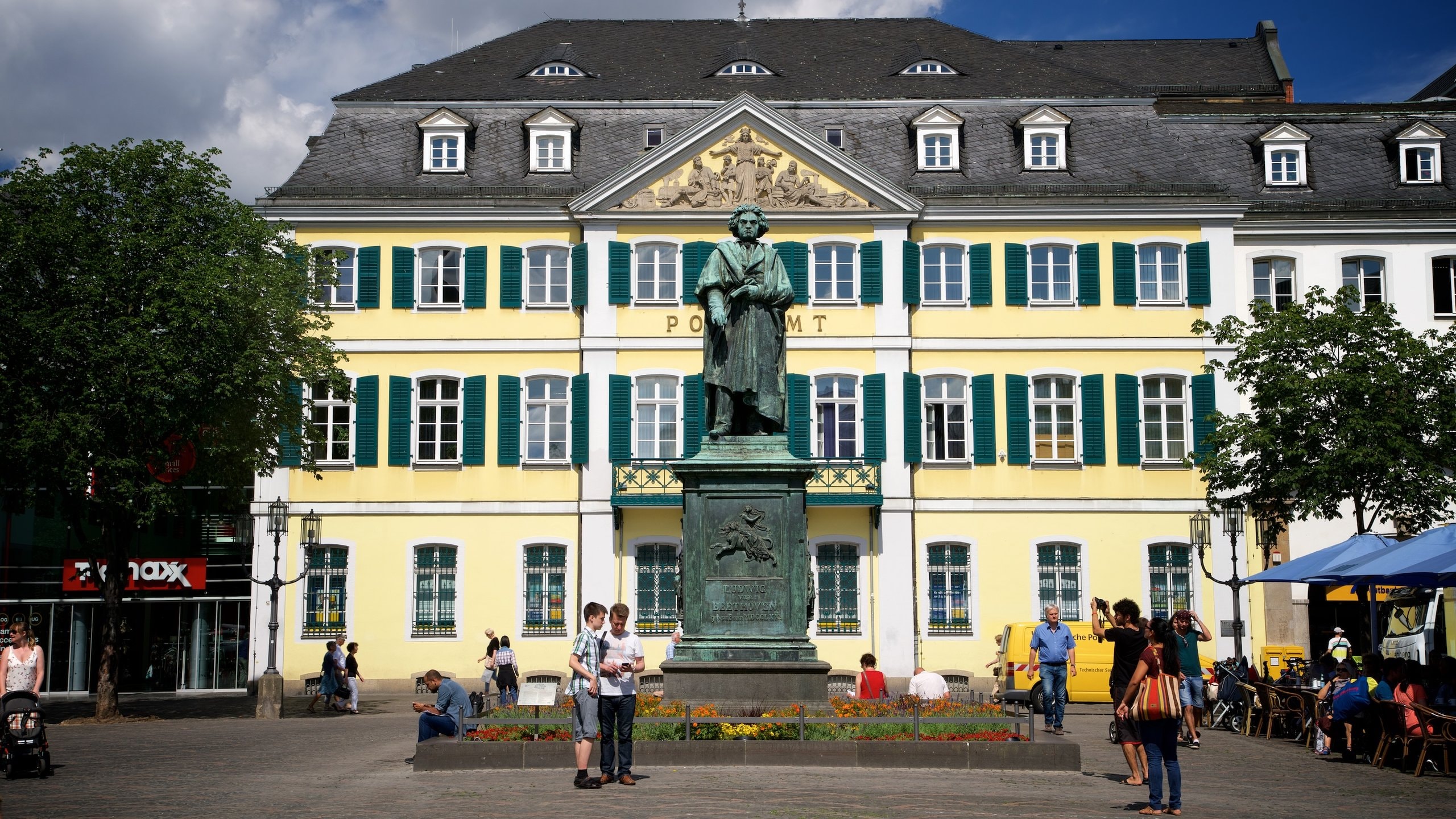 Beethoven Monument in Old Town Bonn - Tours and Activities | Expedia.ca