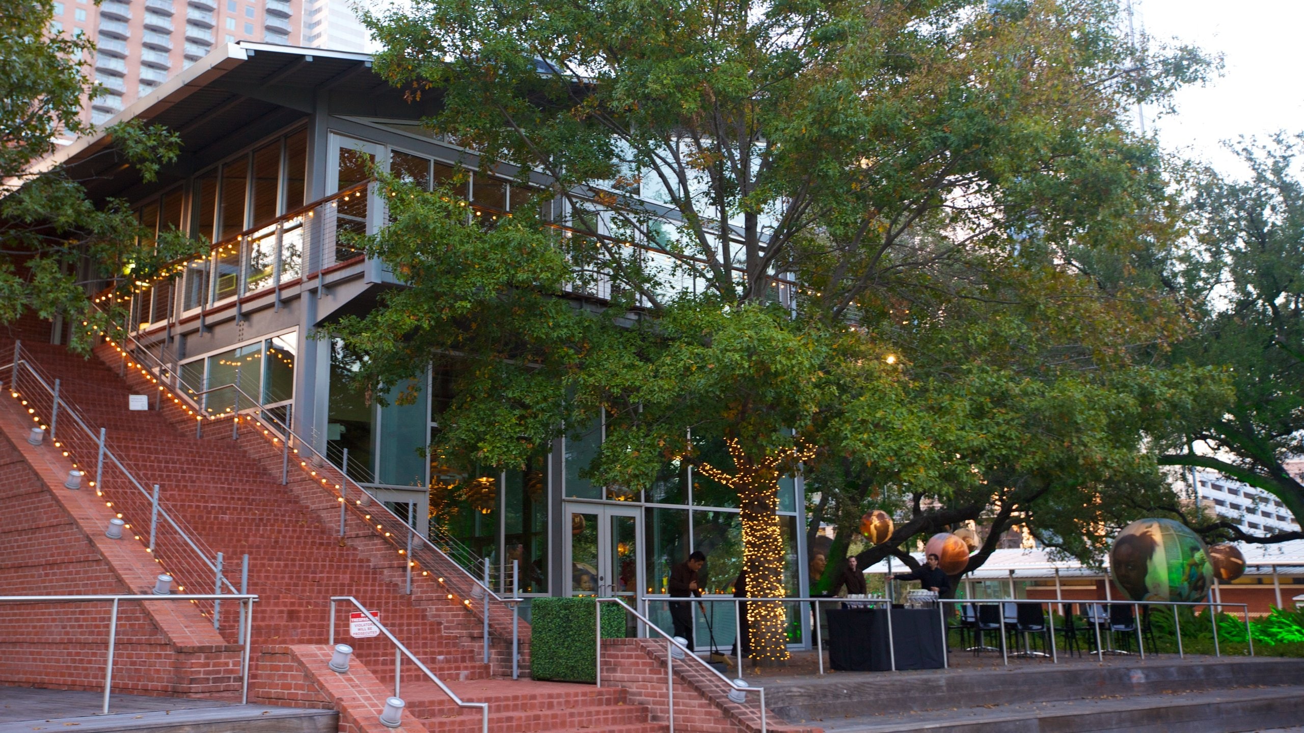 Restaurante Discovery Green