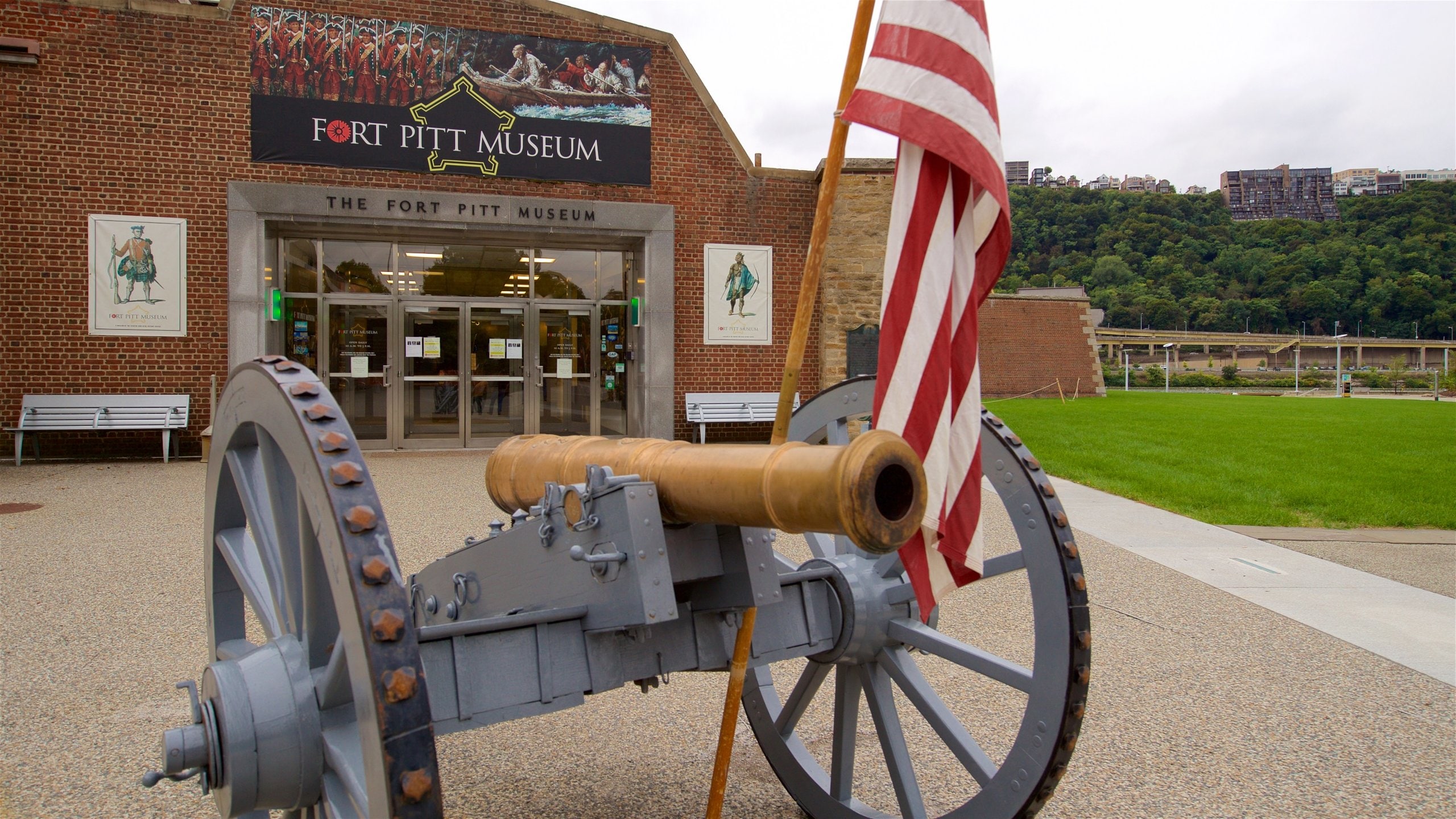 Fort Pitt Museum, Pittsburgh Vacation Rentals: hotel rentals & more | Vrbo