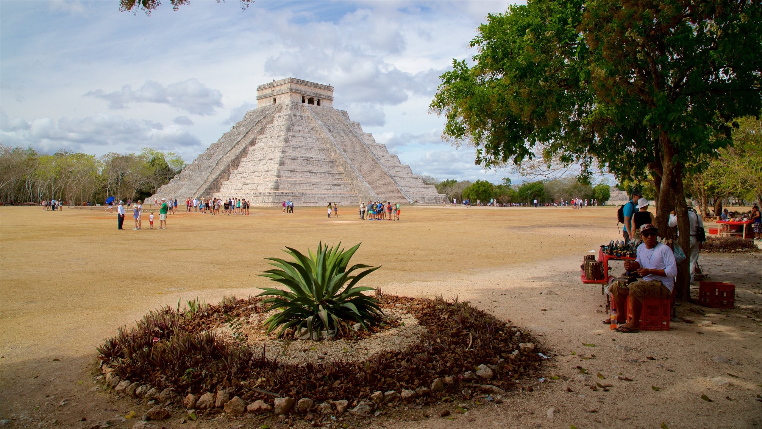 Pyramid of Kukulkan, Chichen Itza holiday accommodation: & more | Stayz