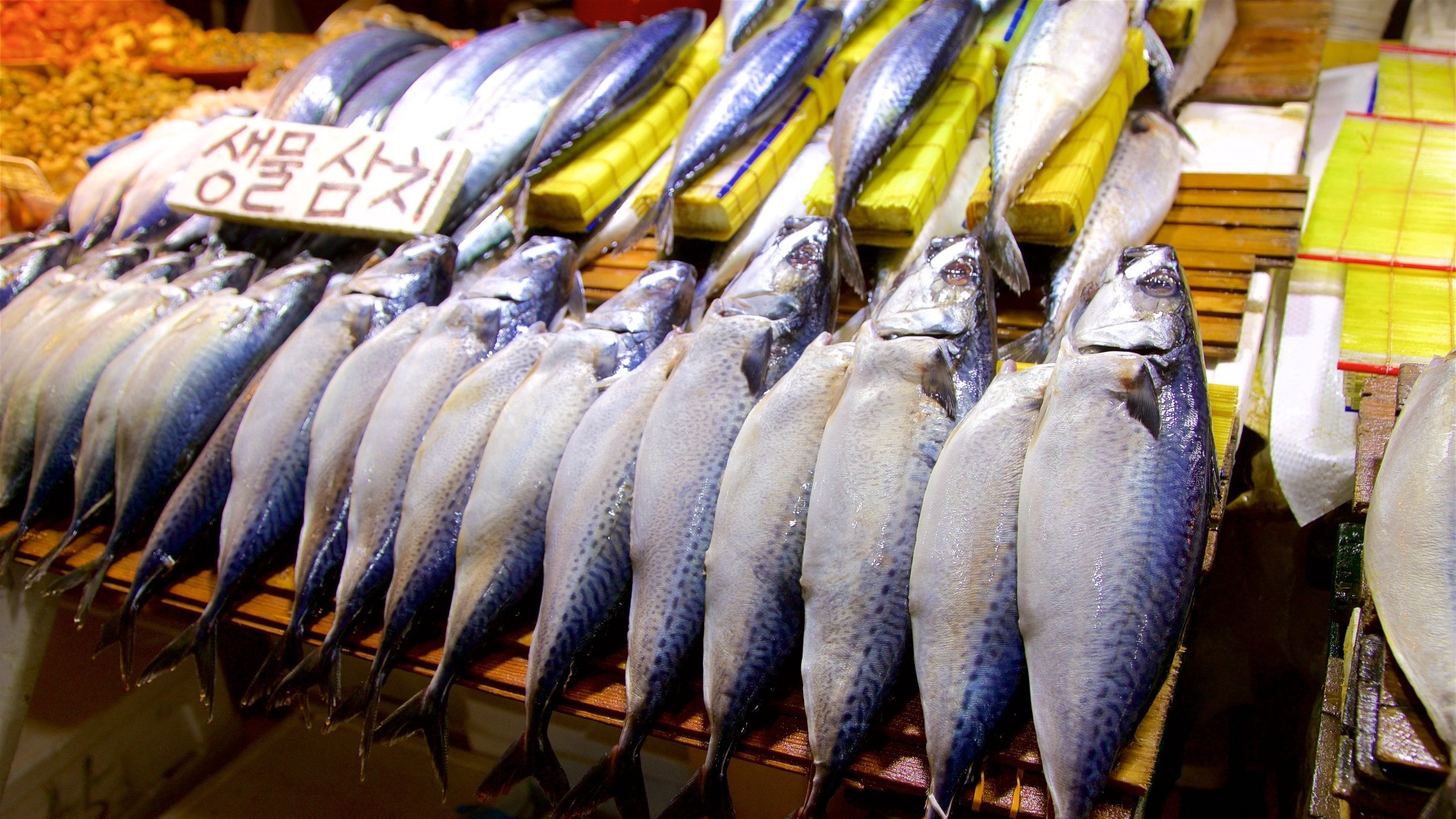 Incheon Complex Fish Market Tours - Book Now | Expedia