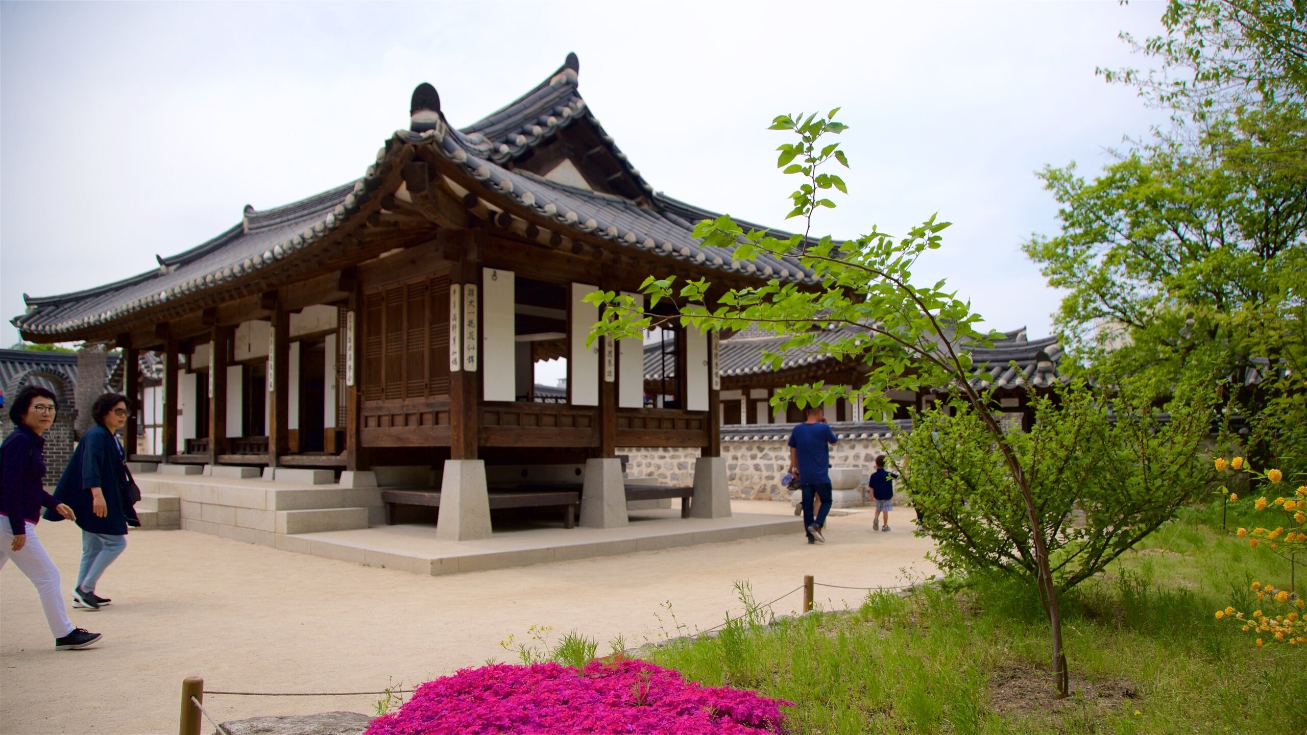 Namsangol Hanok village S oul Location De Vacances Partir De 21