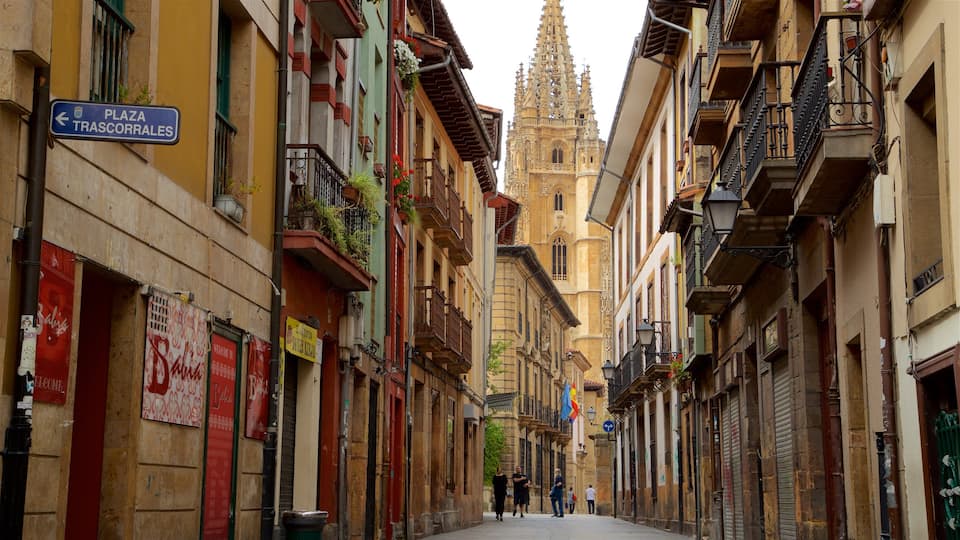 Centro Histórico caracterizando elementos de patrimônio e uma cidade