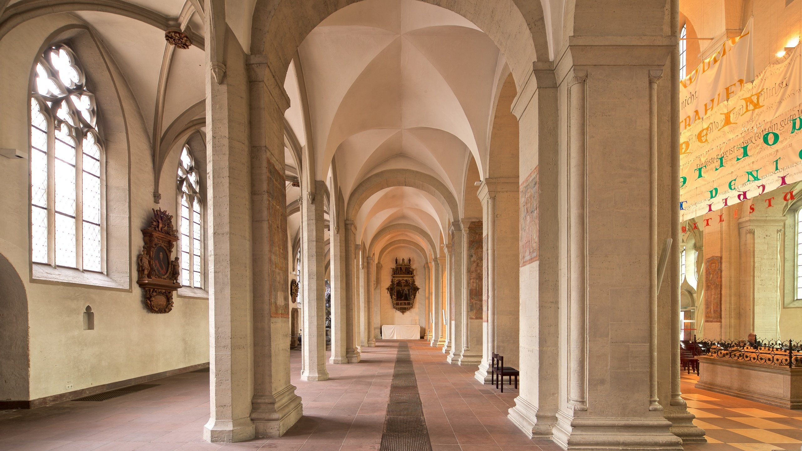 Brunswick Cathedral in Braunschweig City Center - Tours and Activities ...