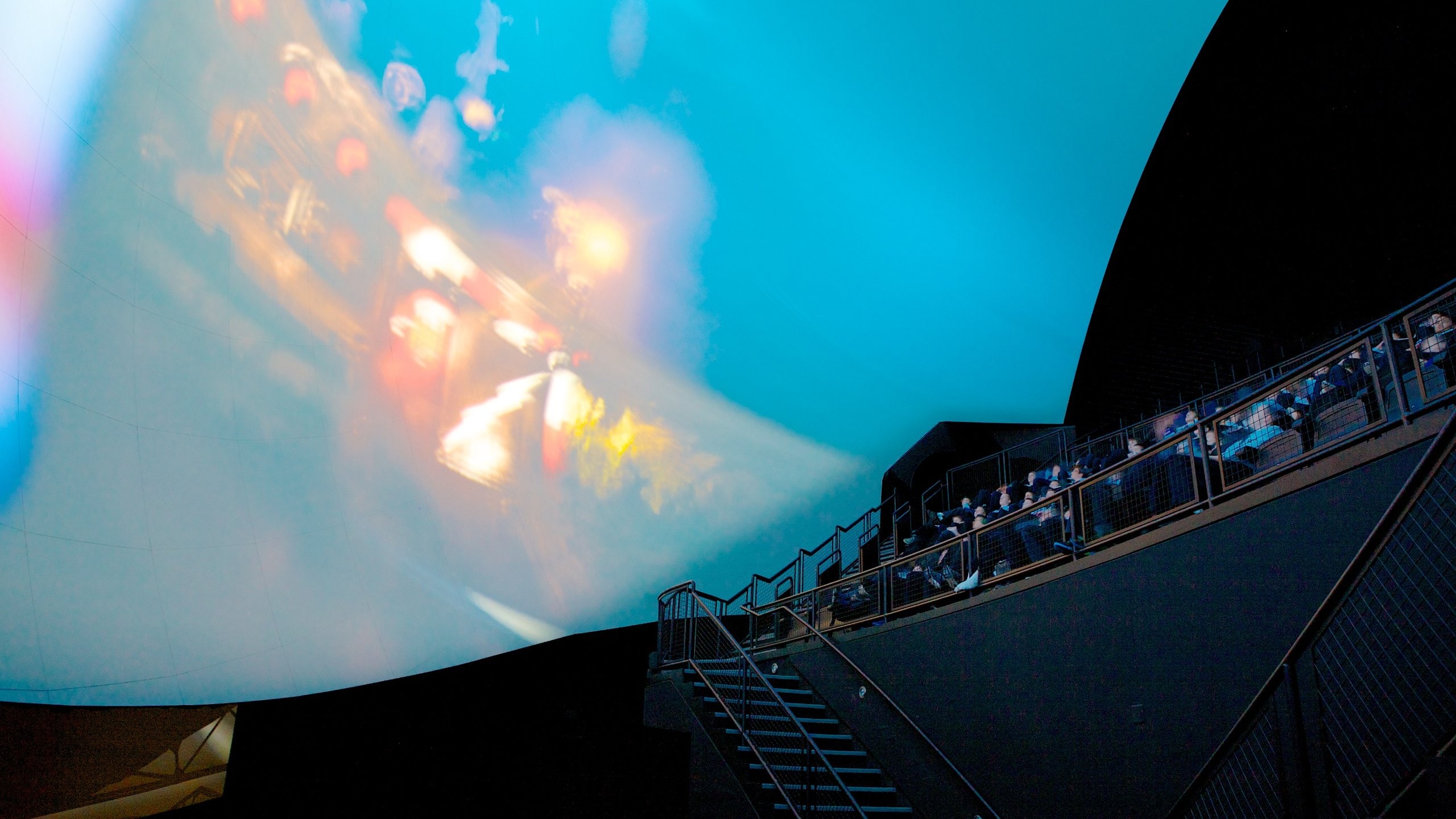 Science Museum of Minnesota Tours - Book Now | Expedia