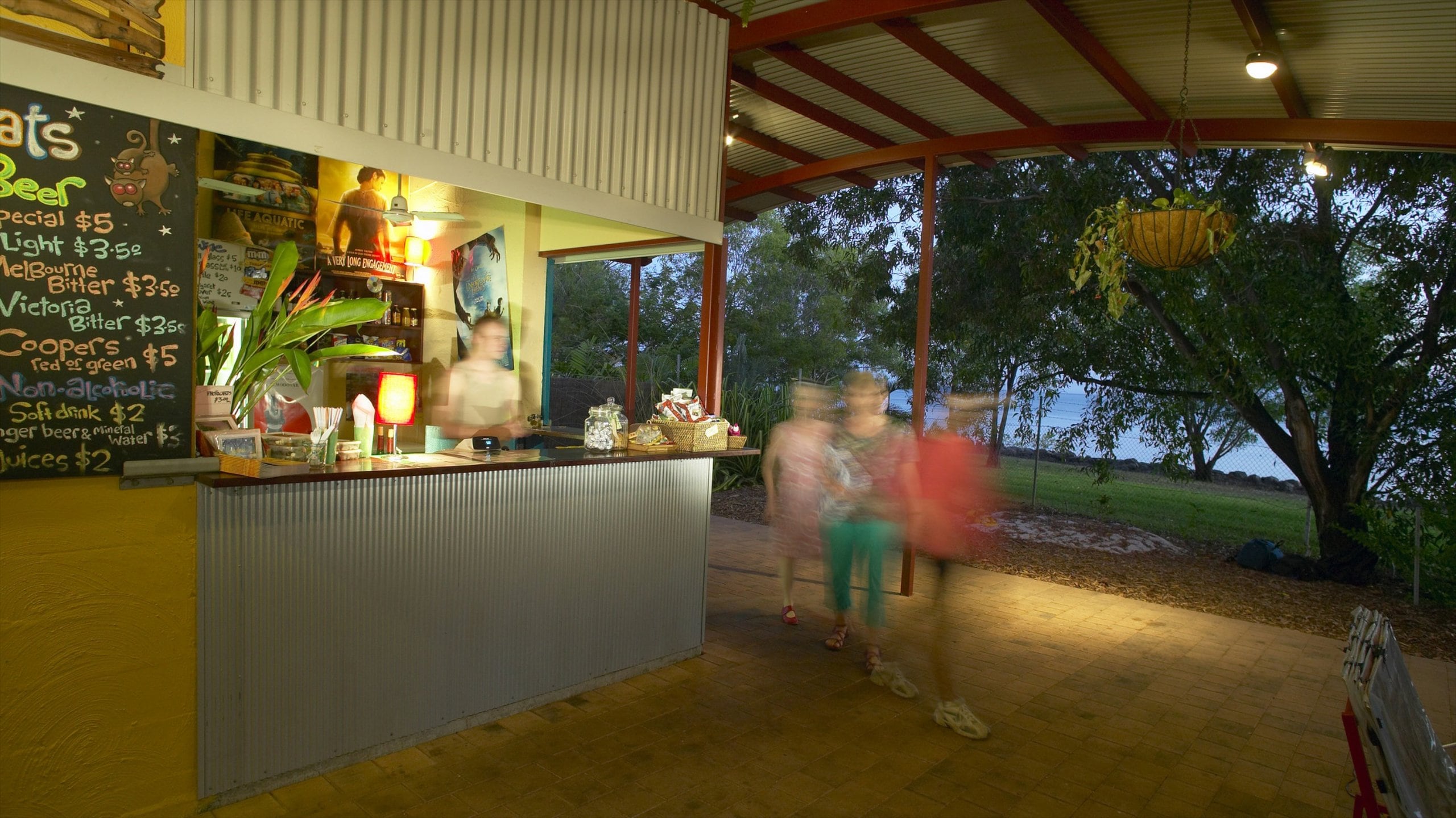 Darwin Deckchair Cinema, Darwin Vacation Rentals: hotel rentals & more ...