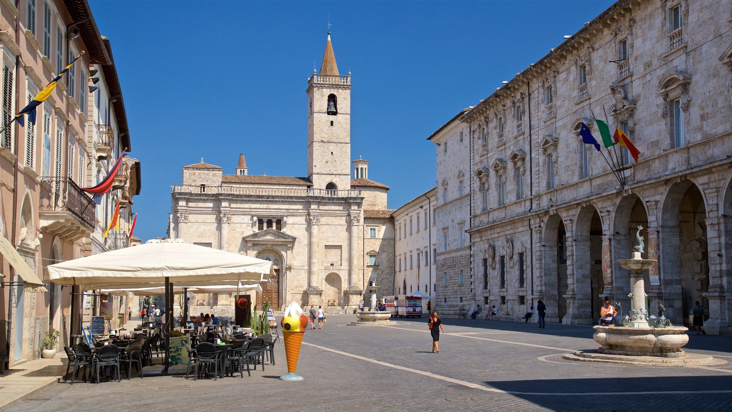 Ancona Vía Ascoli Piceno