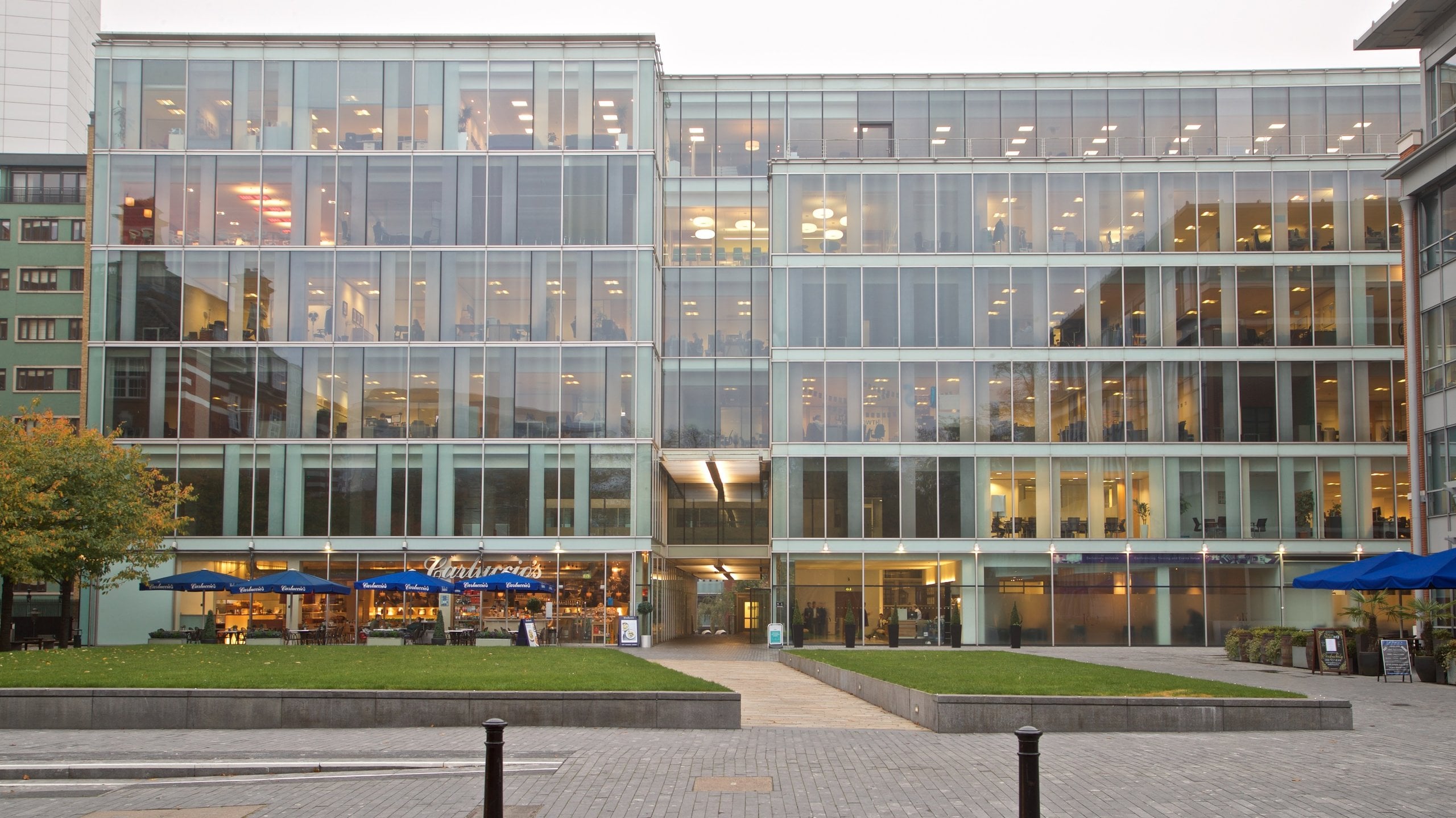 Reading Travel Guide: Best of Reading, England Travel 2024 | Expedia.co.th