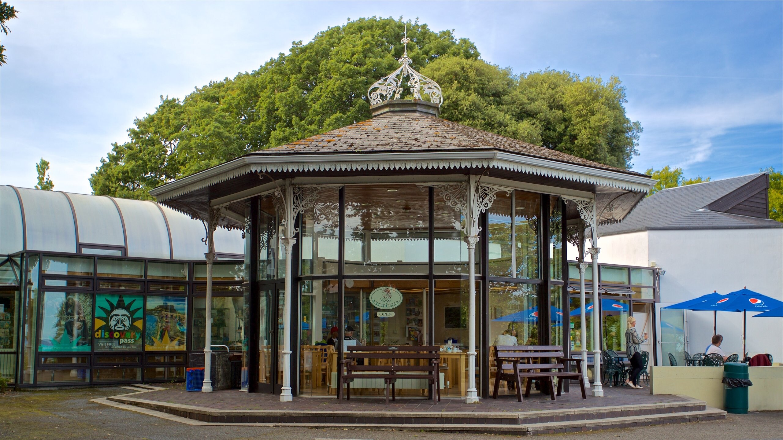 Guernsey Museum and Art Gallery in St. Peter Port | Expedia.co.uk