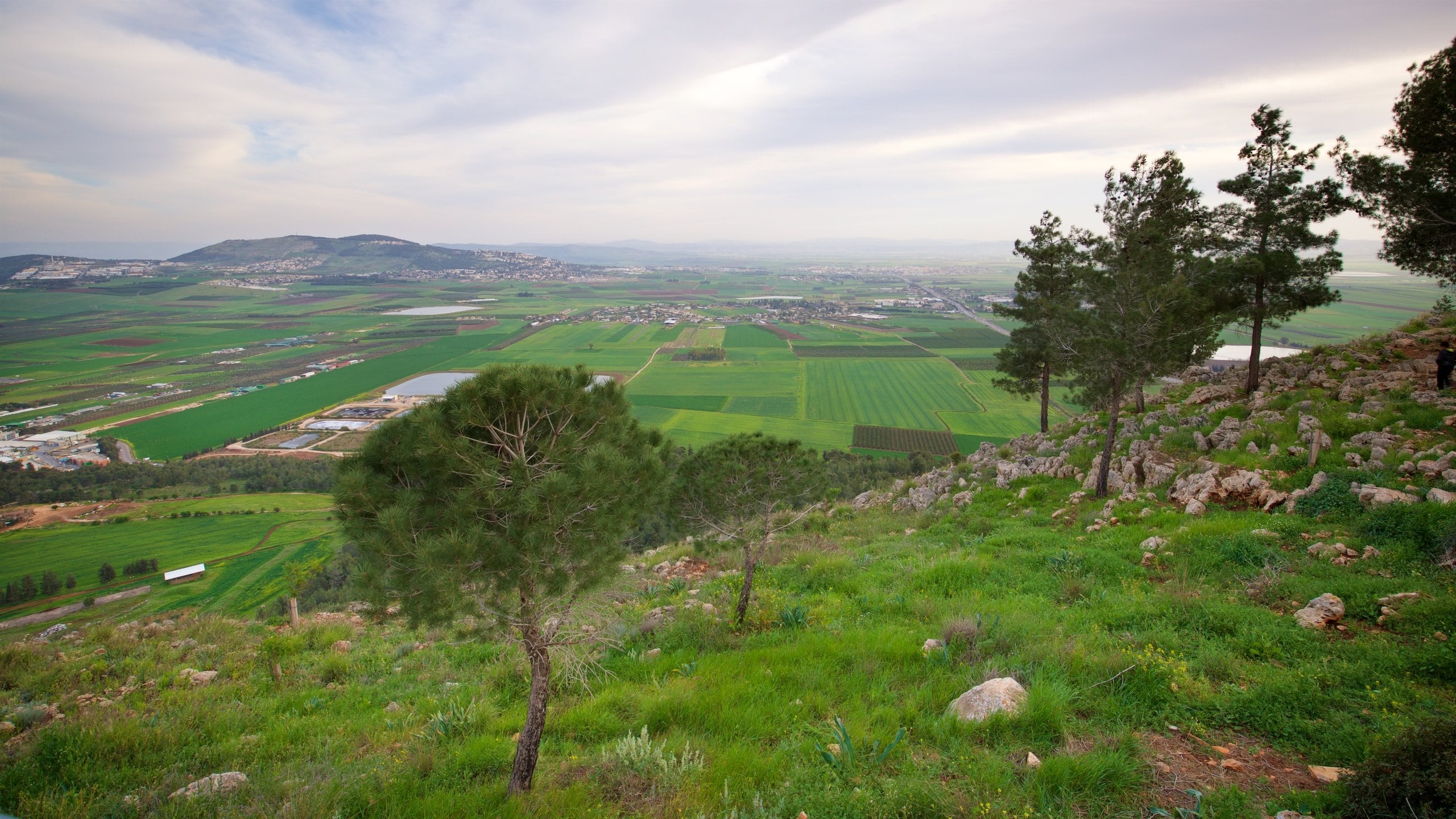 Mount of Precipice Tours - Book Now | Expedia