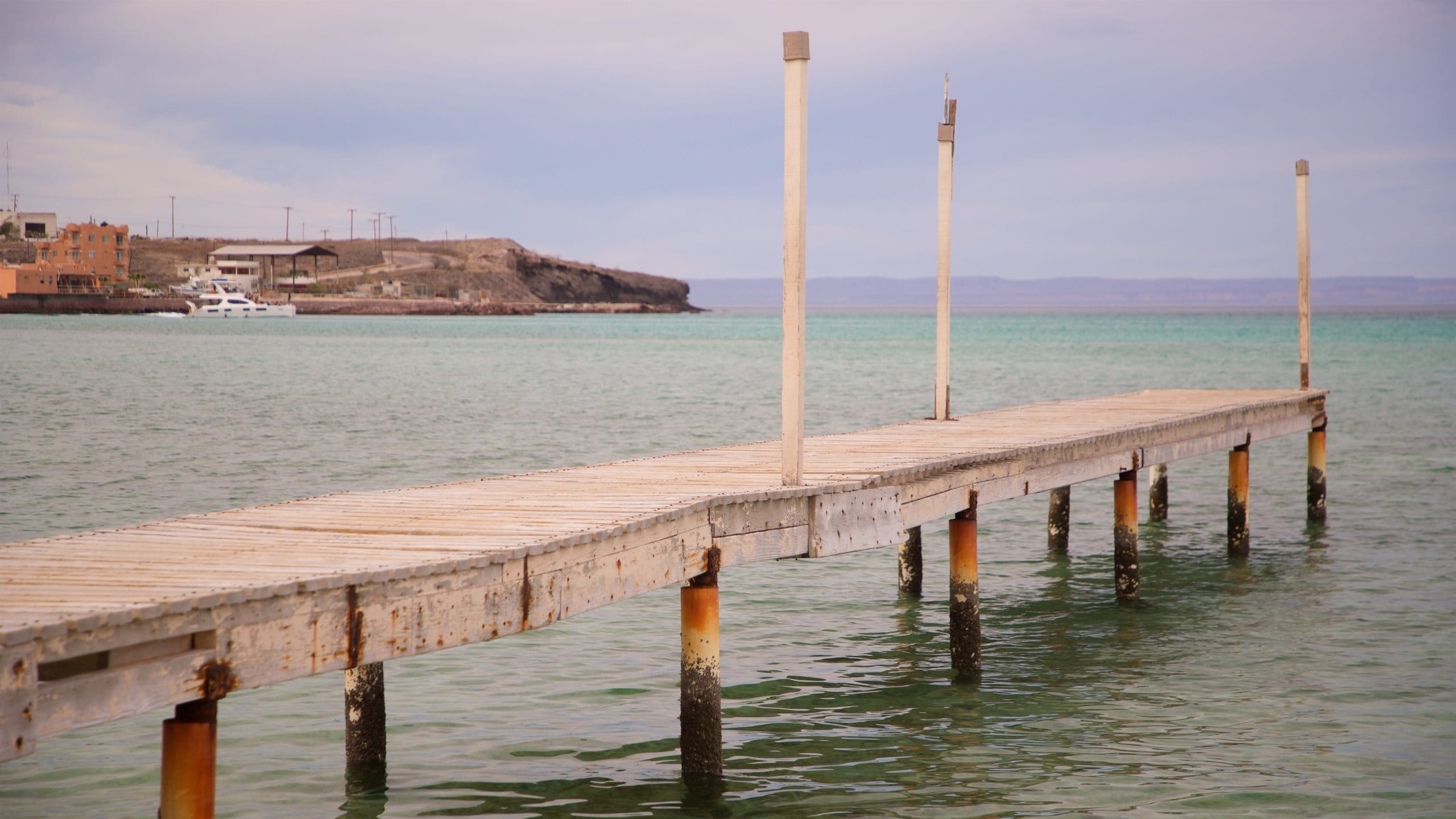 Spiaggia di Pichilingue a Pichilingue: tour e visite guidate | Expedia.it