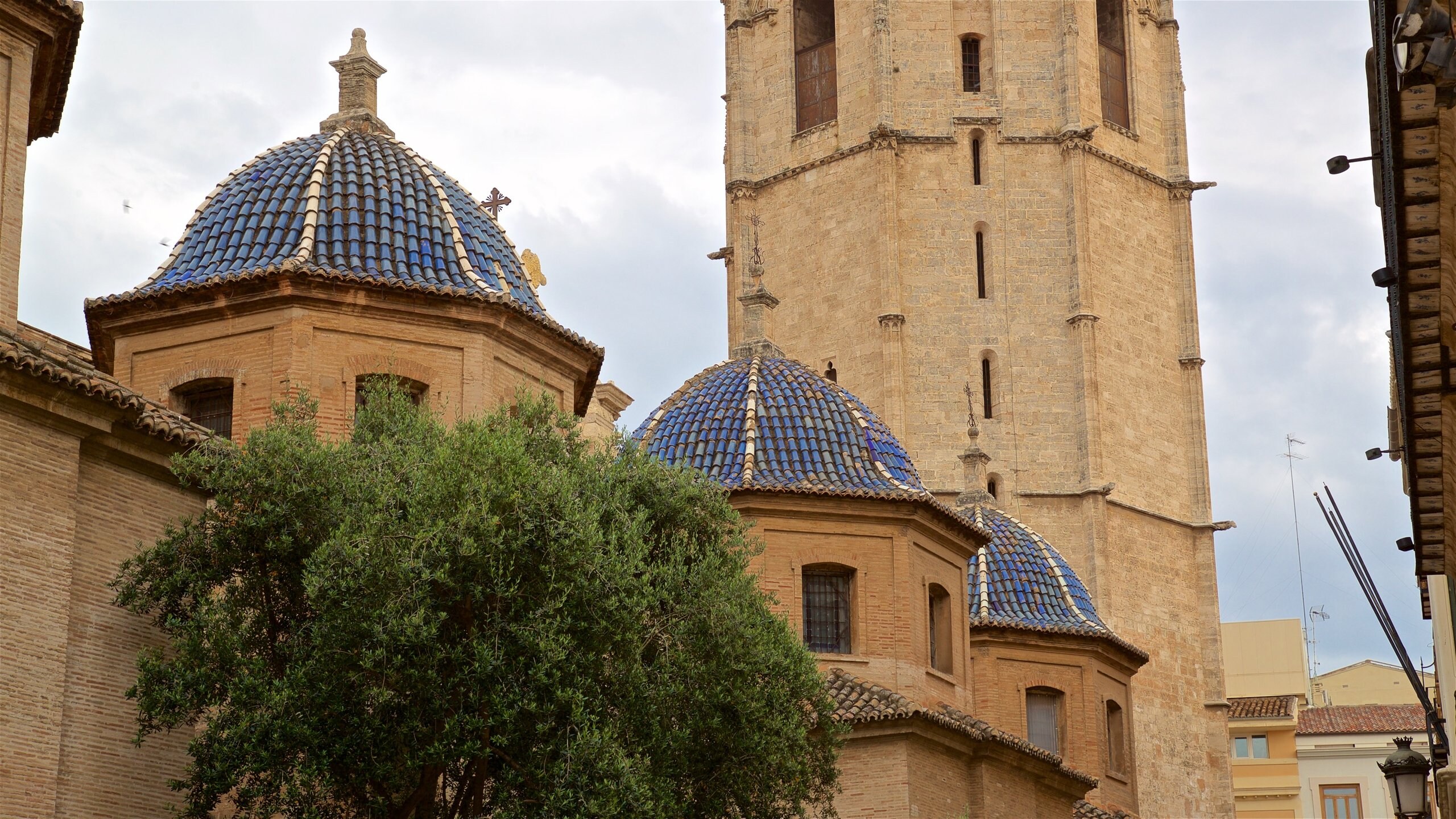 Valencia Cathedral in Valencia City Centre | Expedia.co.uk