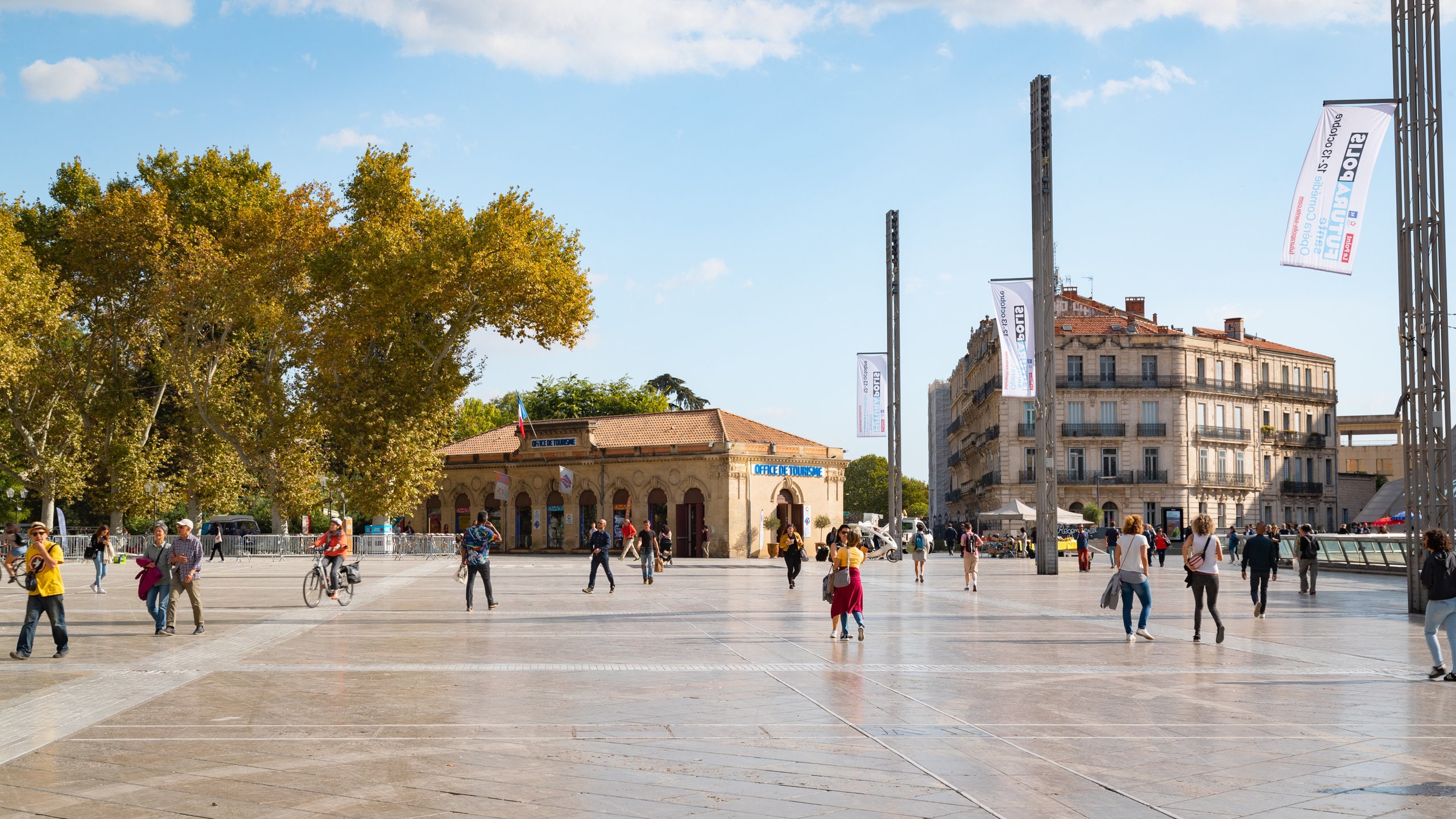 Place de la Comédie : Centre-ville de Montpellier - Visites & Activités ...