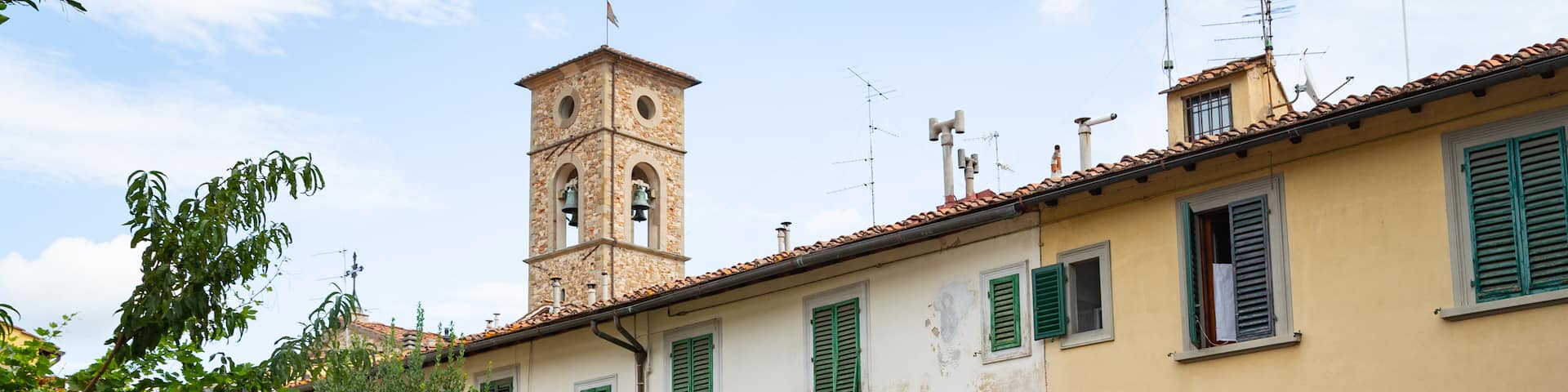 Lungarno del Tempio, Florença, Toscana, Itália