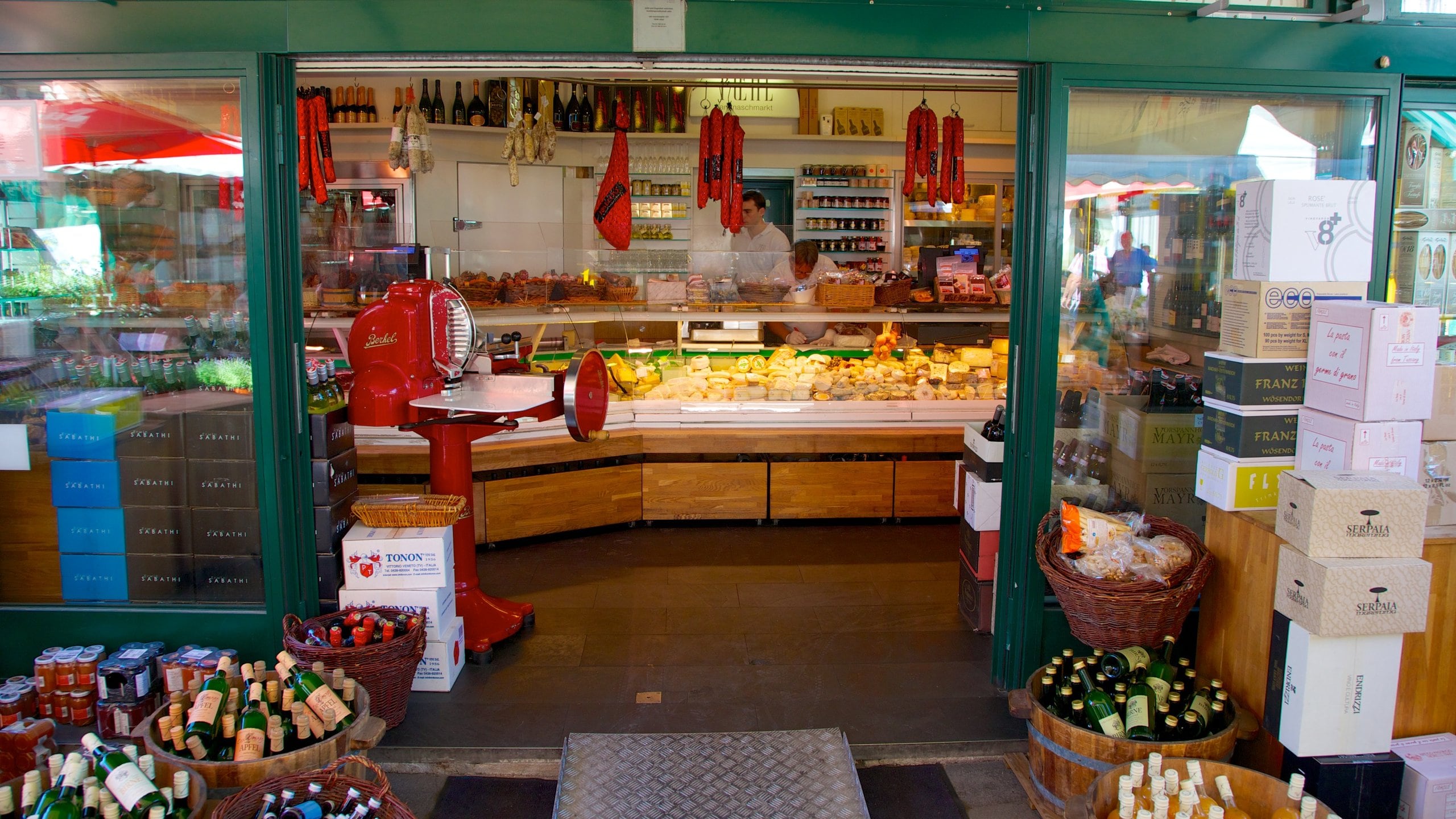 Visite Naschmarkt em Mariahilf | Expedia.com.br