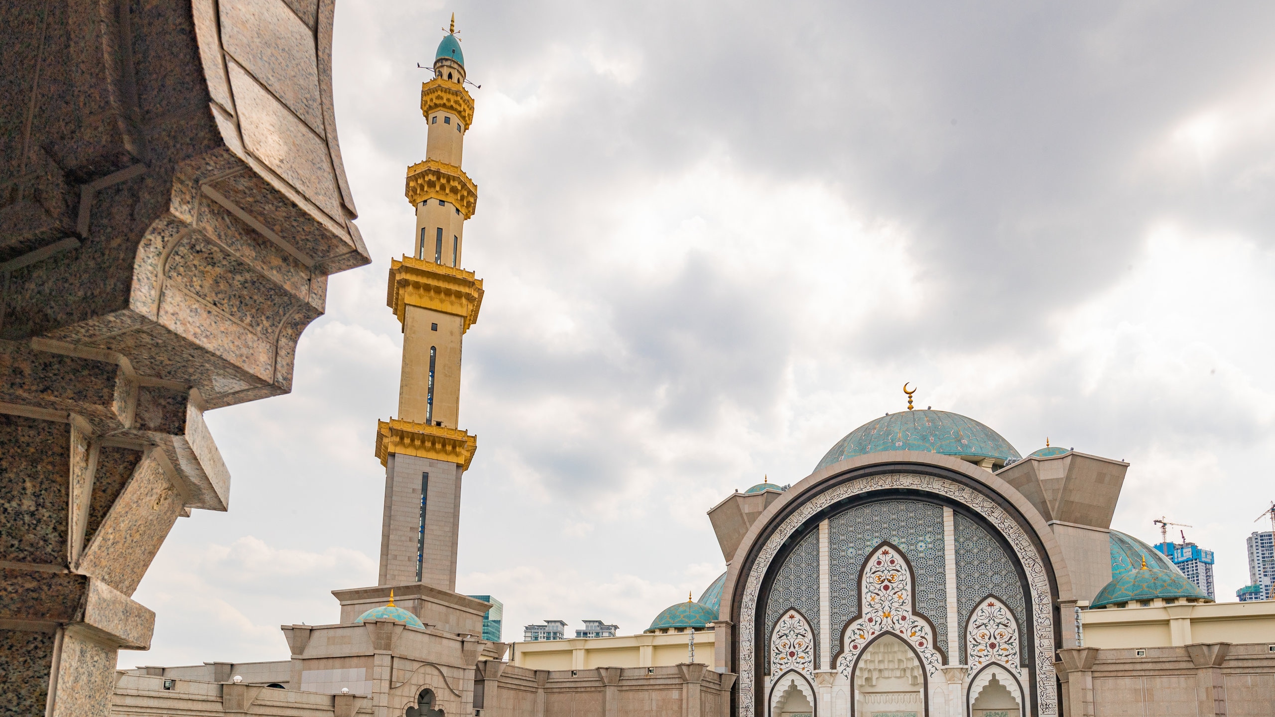 Federal Territory Mosque a Kuala Lumpur: Tour e Visite Guidate | Expedia.it