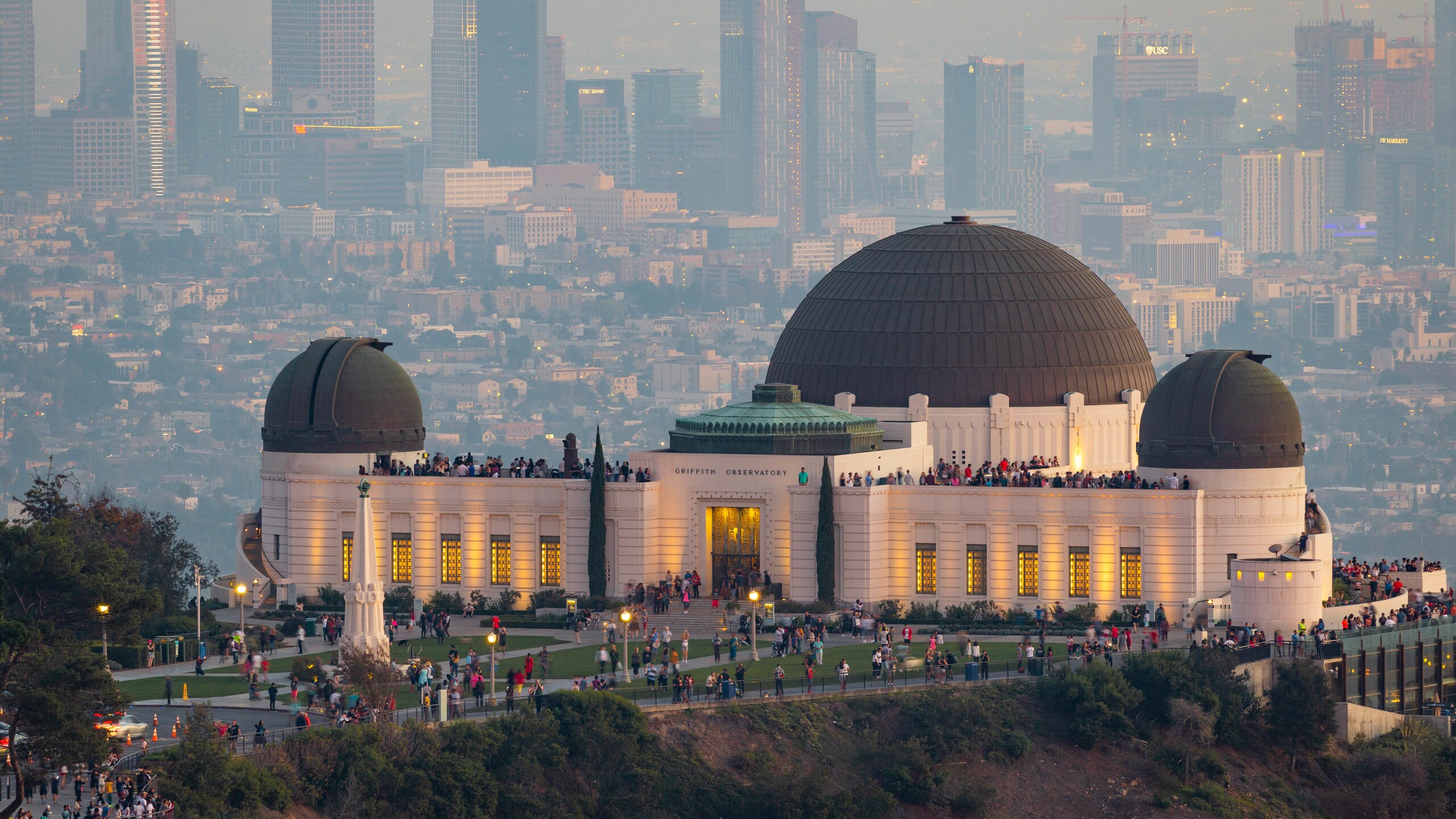 Griffith Observatory In Los Fire Breaks Out In Griffith Park In Los Griffith Observatory In Los Fire Breaks Out In Griffith Park In Los