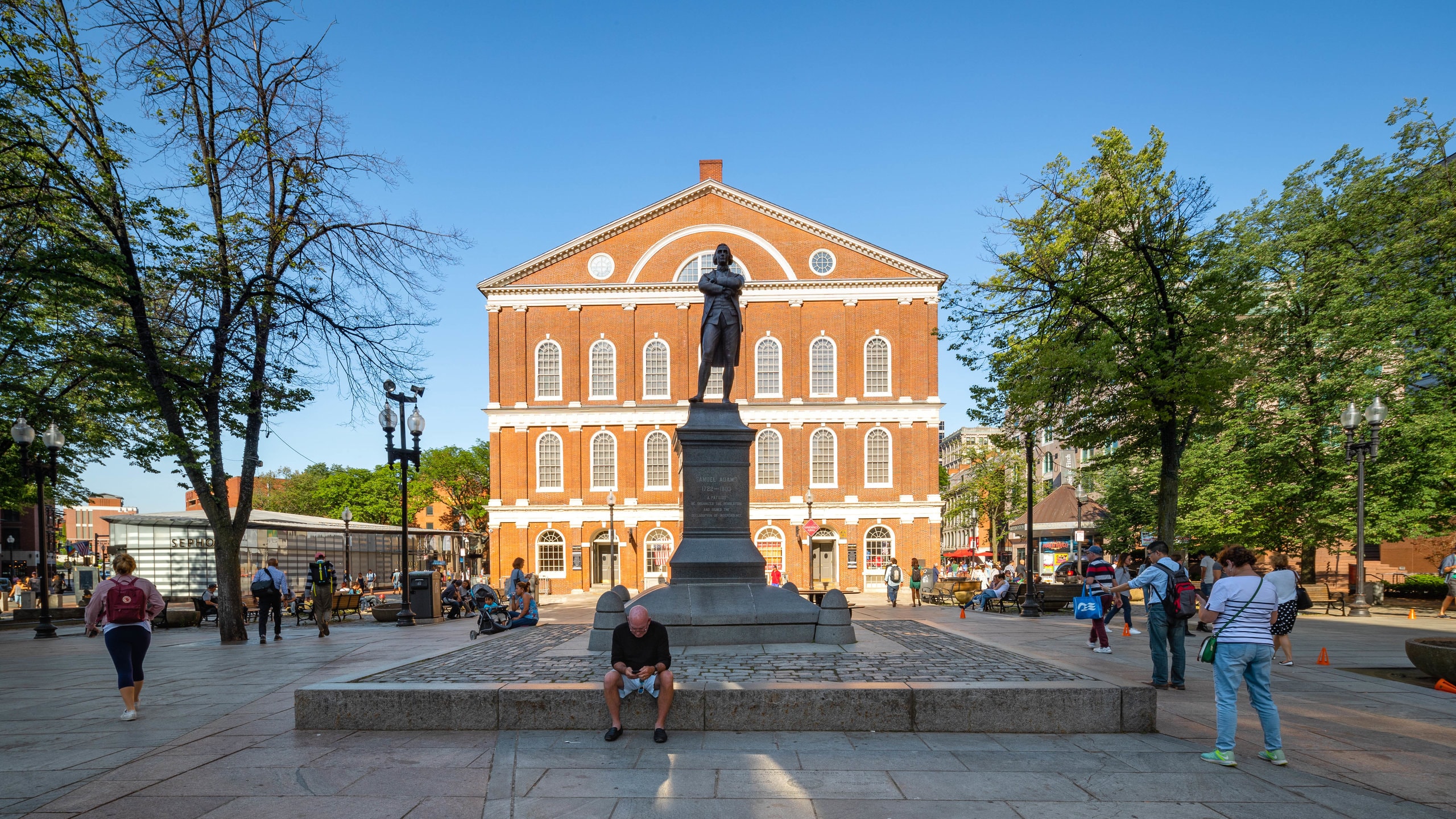 Faneuil Hall Marketplace Best Freedom Trail Shopping Boston Faneuil