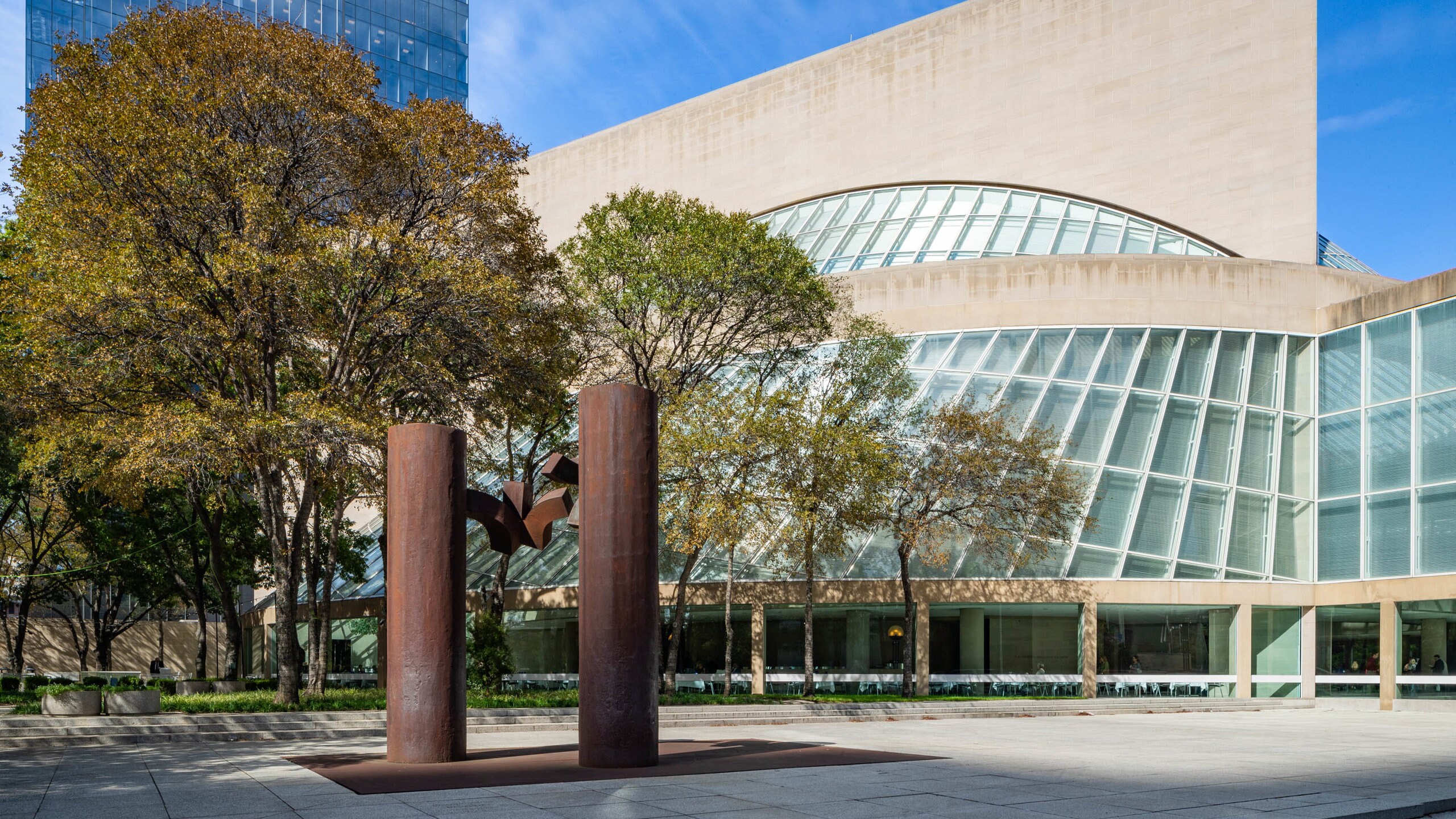 Visita Morton H. Meyerson Symphony Center en Downtown Dallas - Tours ...