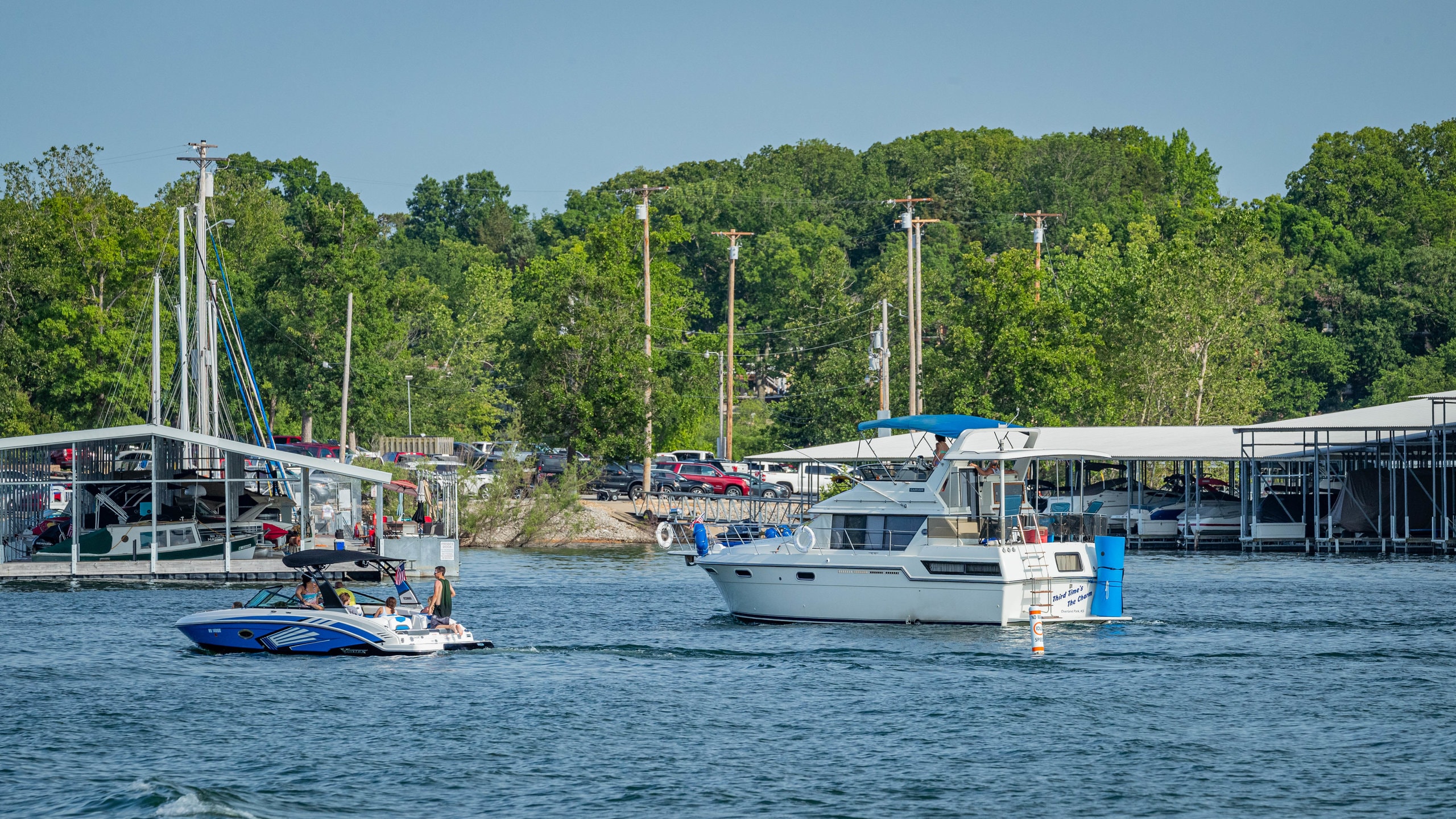 Table Rock Lake Marina Branson | Cabinets Matttroy