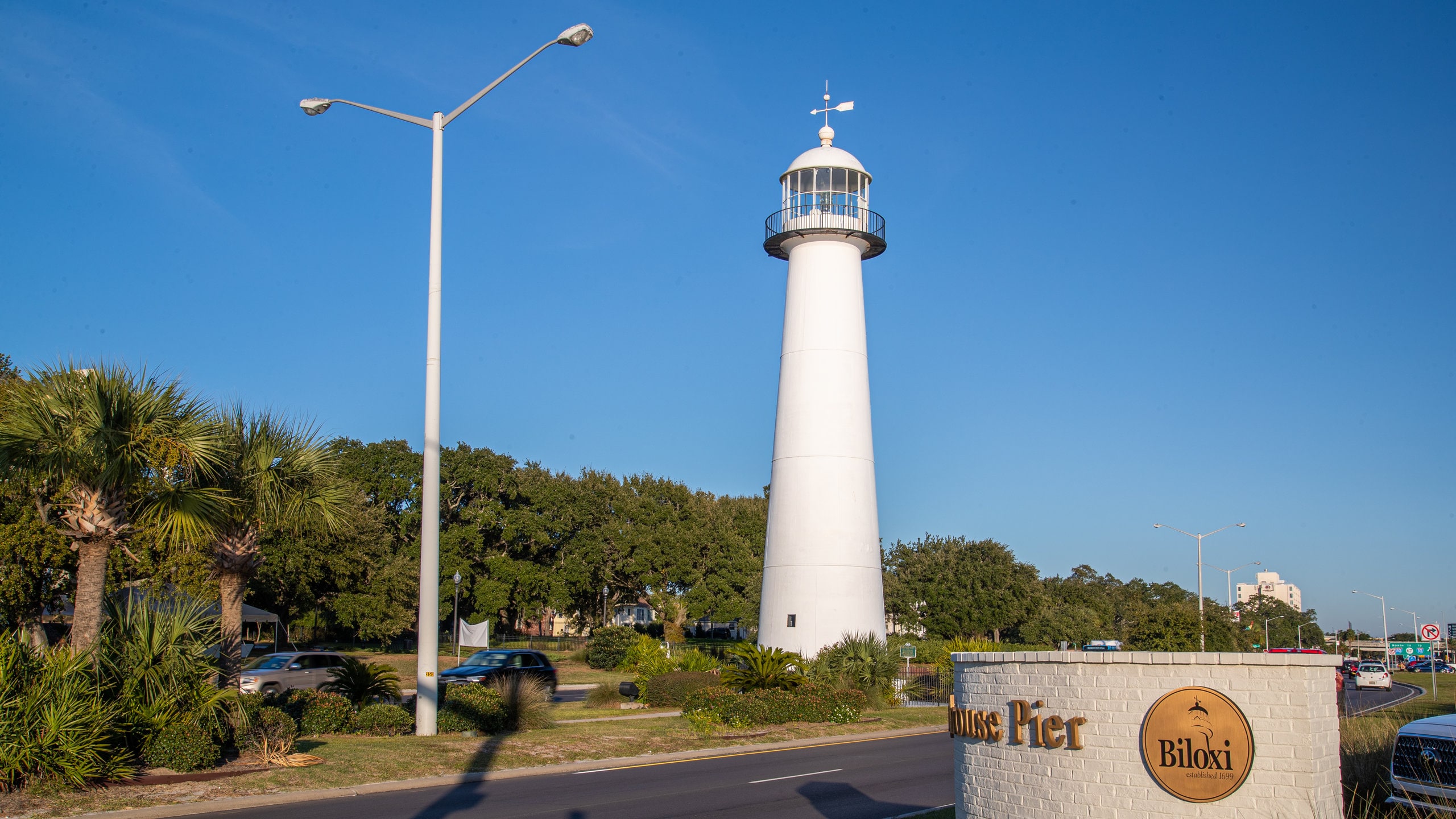 Biloxi Lighthouse, Biloxi Vacation Rentals: house rentals & more | Vrbo