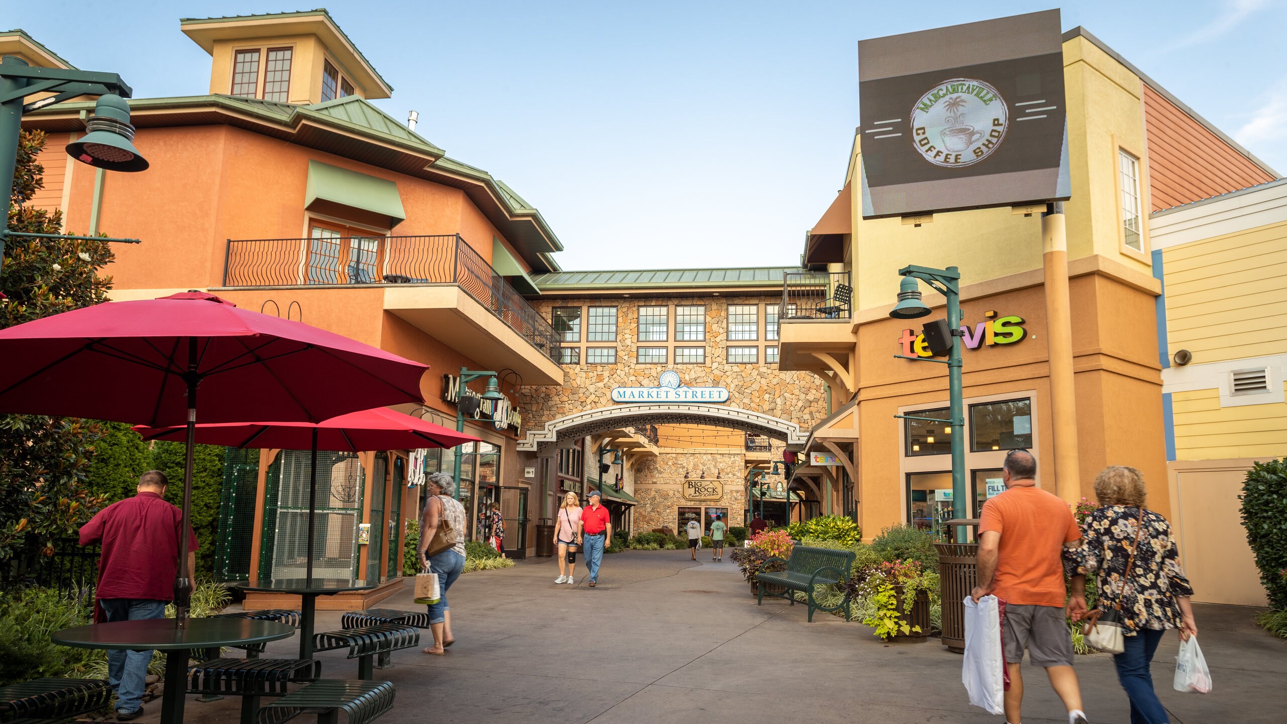 Top 20 Island At Pigeon Forge Pigeon Forge Family Friendly Vacation