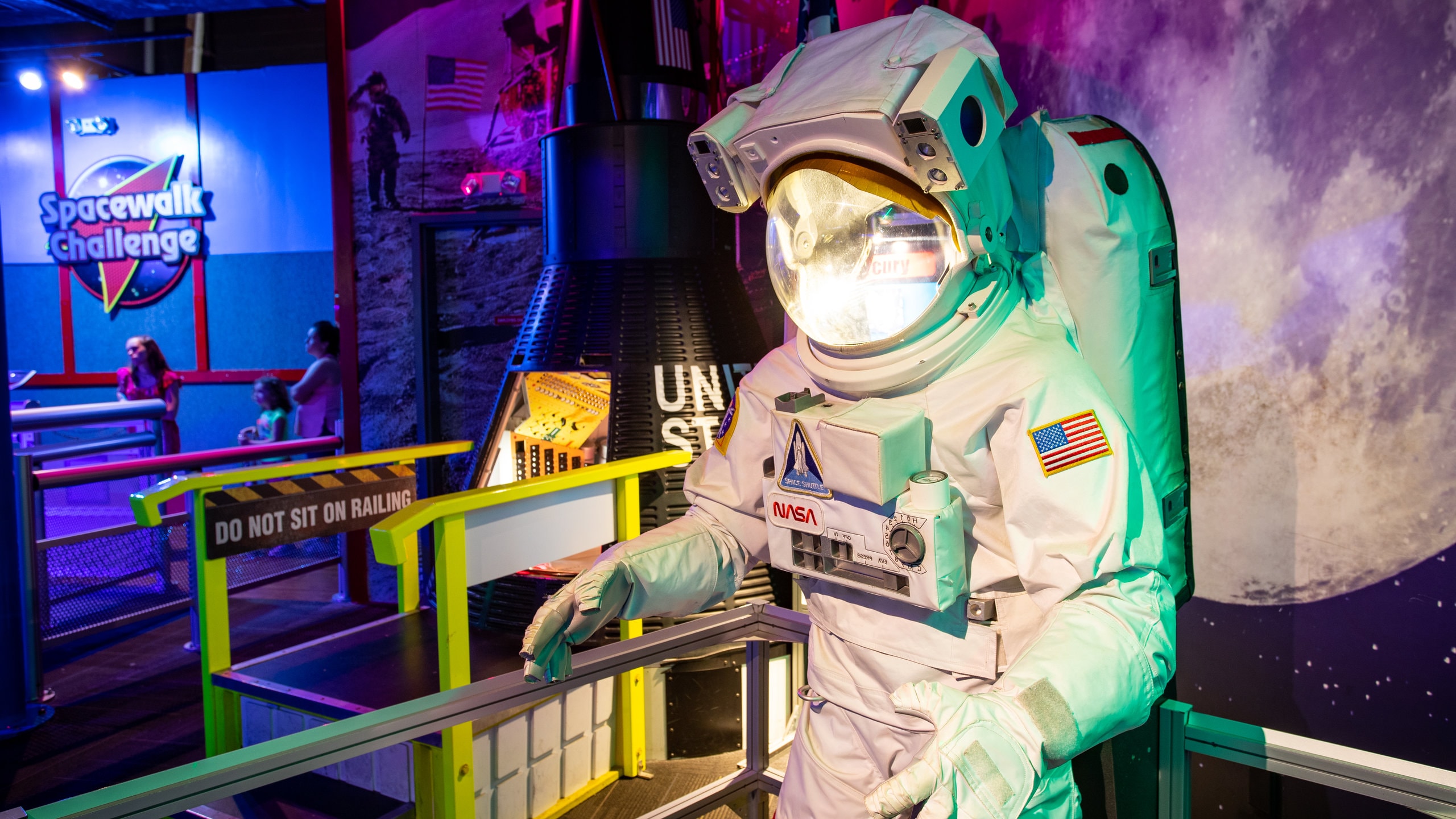 Celebrities Wonderworks Pigeon Forge Tn WonderWorks Orlando Celebrates