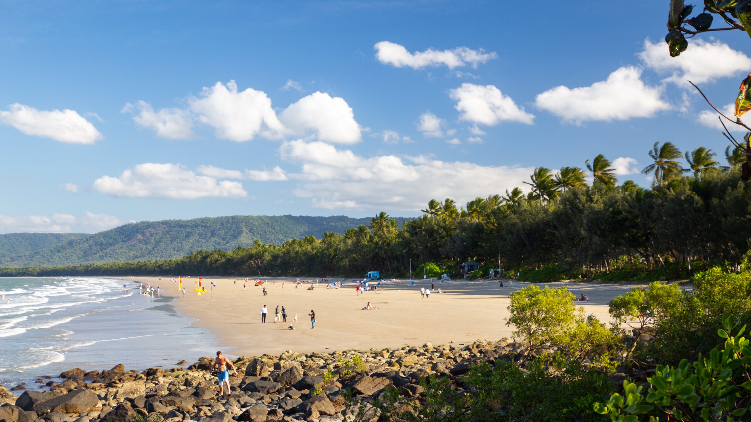 Four Mile Beach Port Douglas Queensland Australia Beachfront Four Mile