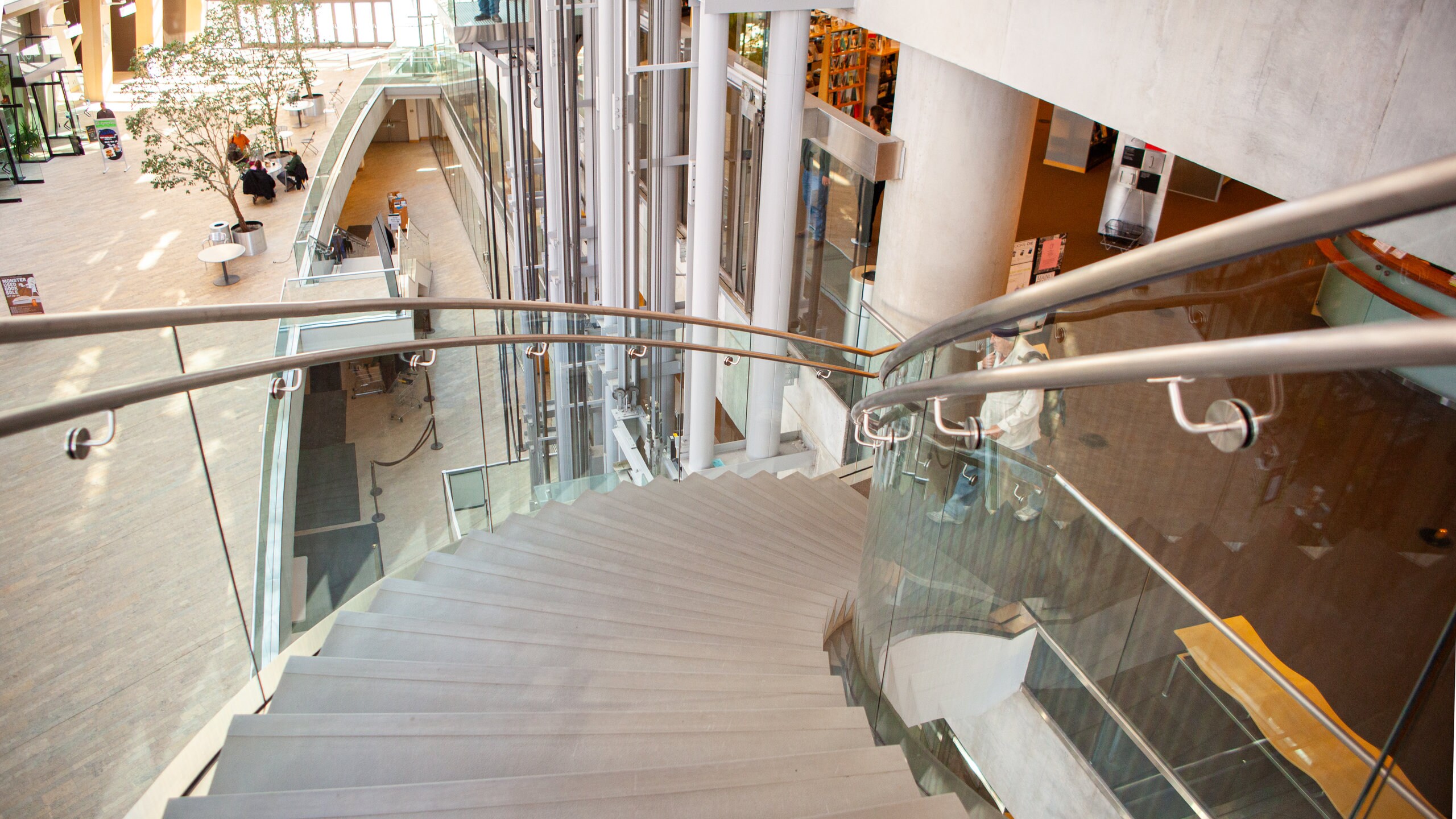 Visite Biblioteca Pública de Salt Lake City em Central City | Expedia ...
